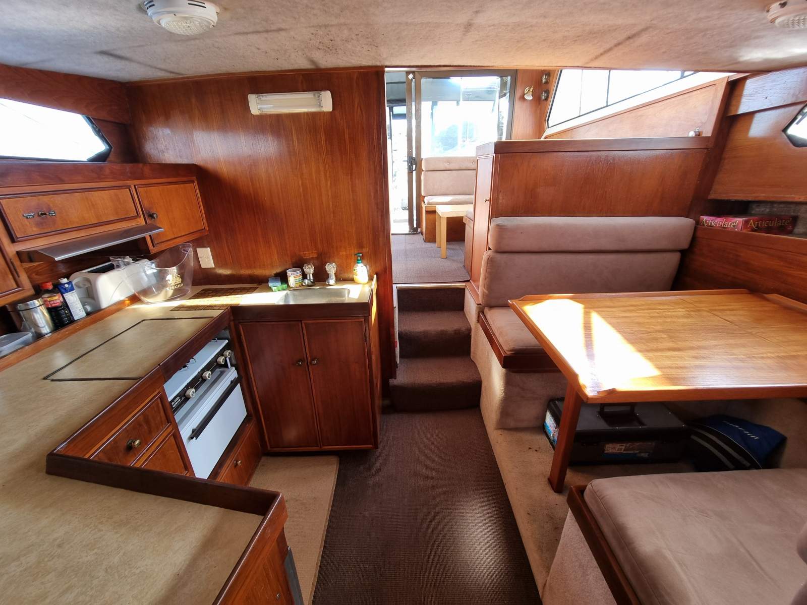 Used Markline 1200 Flybridge Cruiser for Sale | Boats For Sale | Yachthub