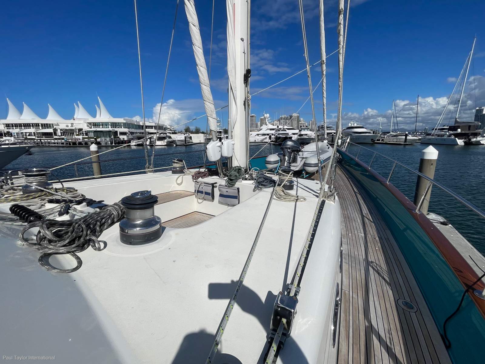 Used Huntress 94 Sailing Motor Yacht Custom Built -long Range Crusing ...