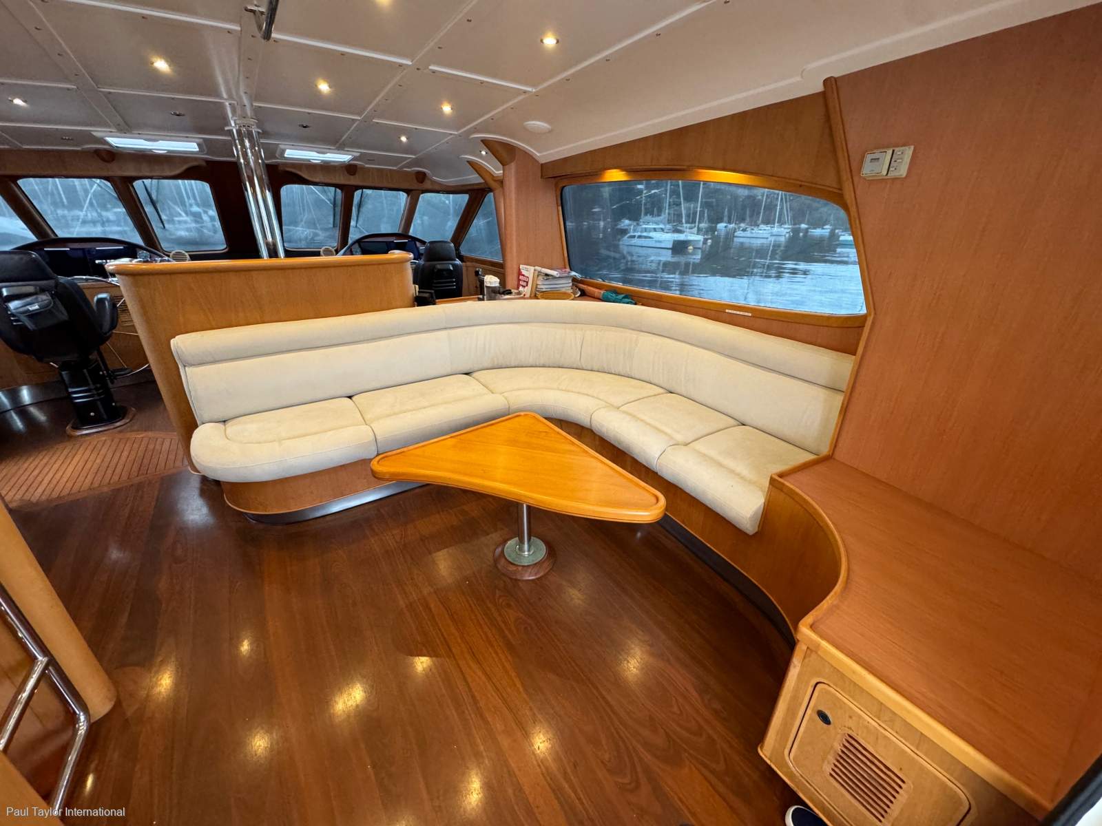 Used Huntress 94 Sailing Motor Yacht Custom Built -long Range Crusing ...