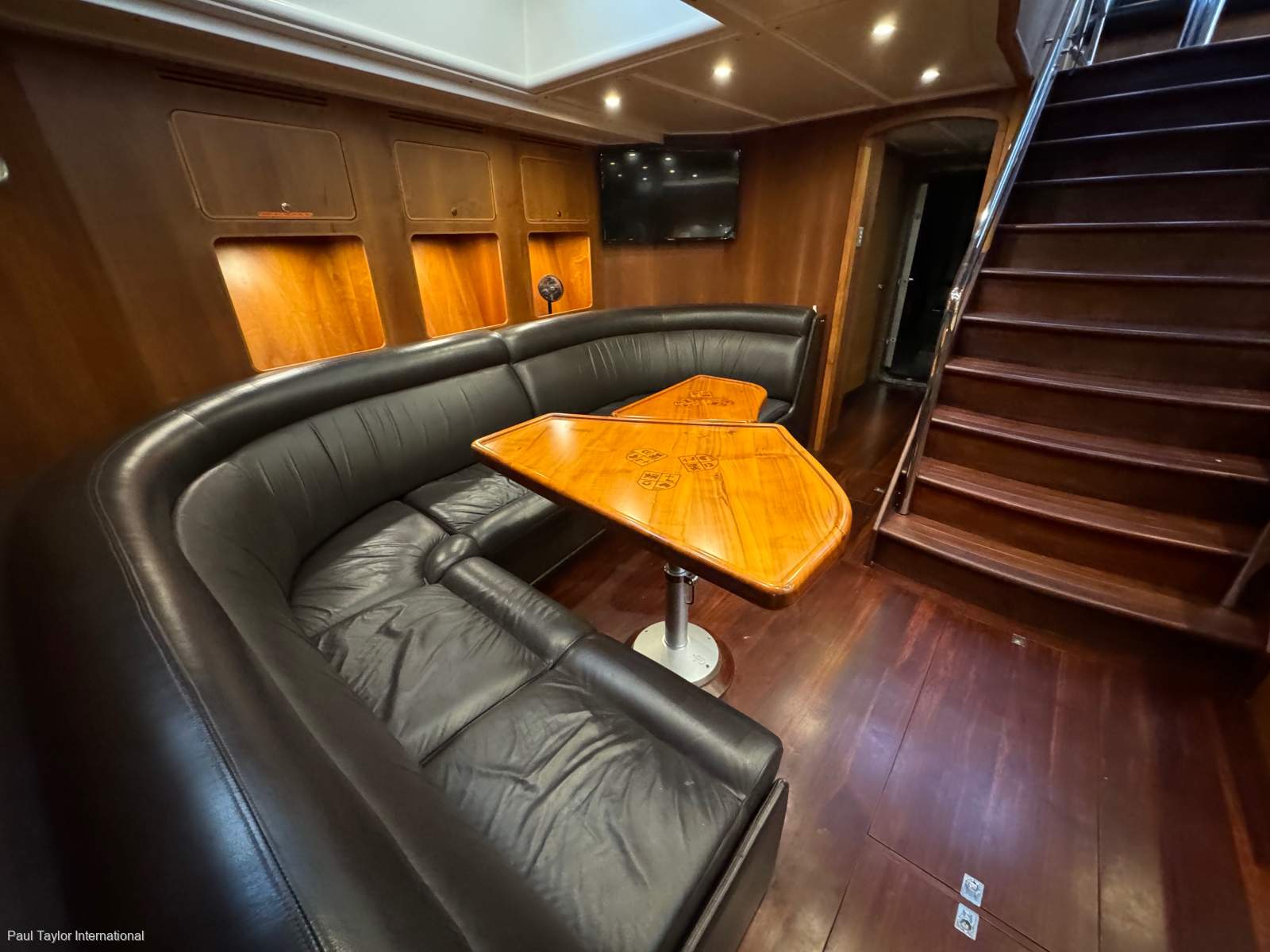 Used Huntress 94 Sailing Motor Yacht Custom Built -long Range Crusing ...