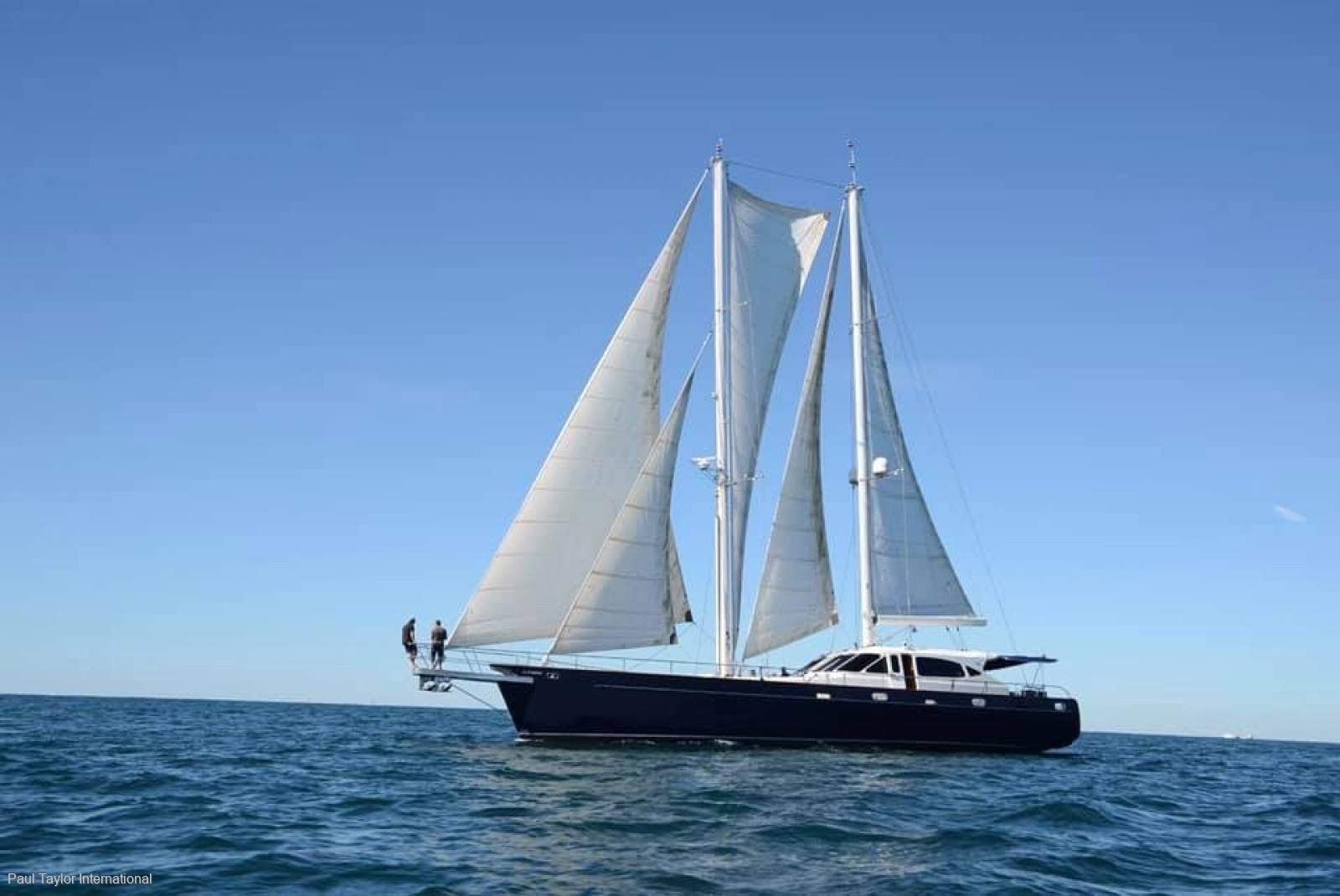 Used Huntress 94 Sailing Motor Yacht Custom Built -long Range Crusing ...