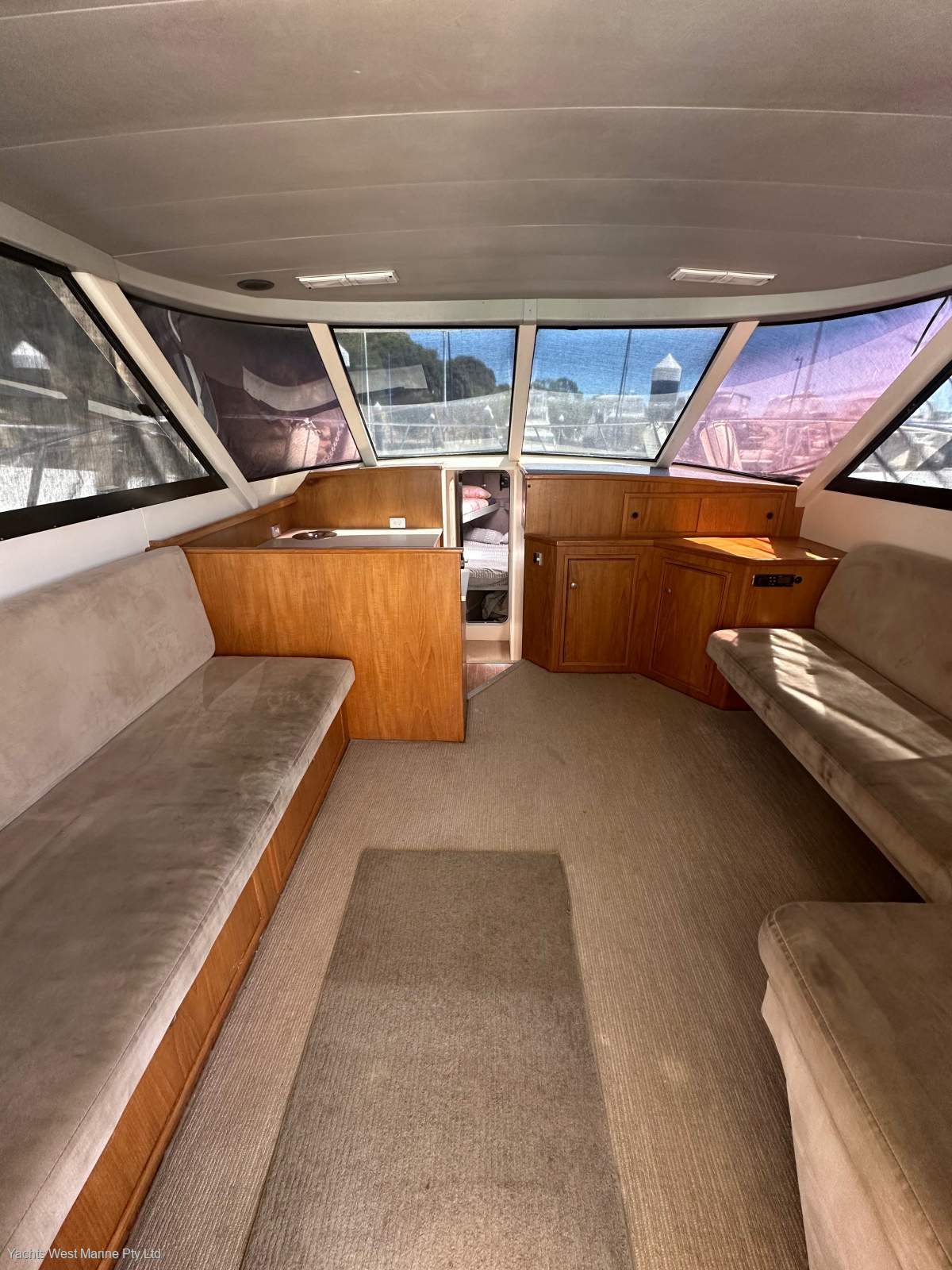 Used Thomascraft 38 Flybridge Cruiser " Repowered With 2 X 400hp ...