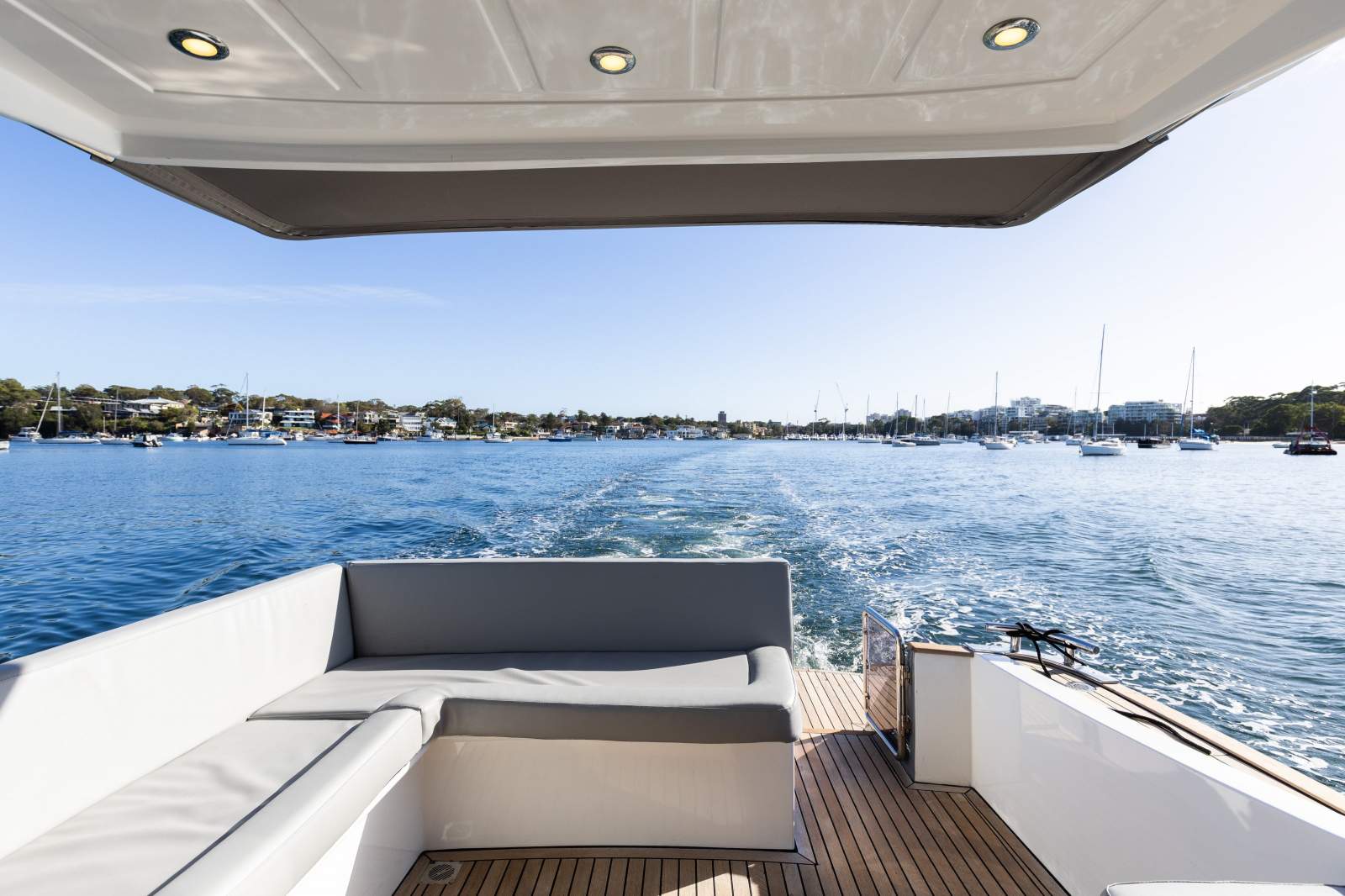 Used Terrara 39 Motor Yacht for Sale | Boats For Sale | Yachthub