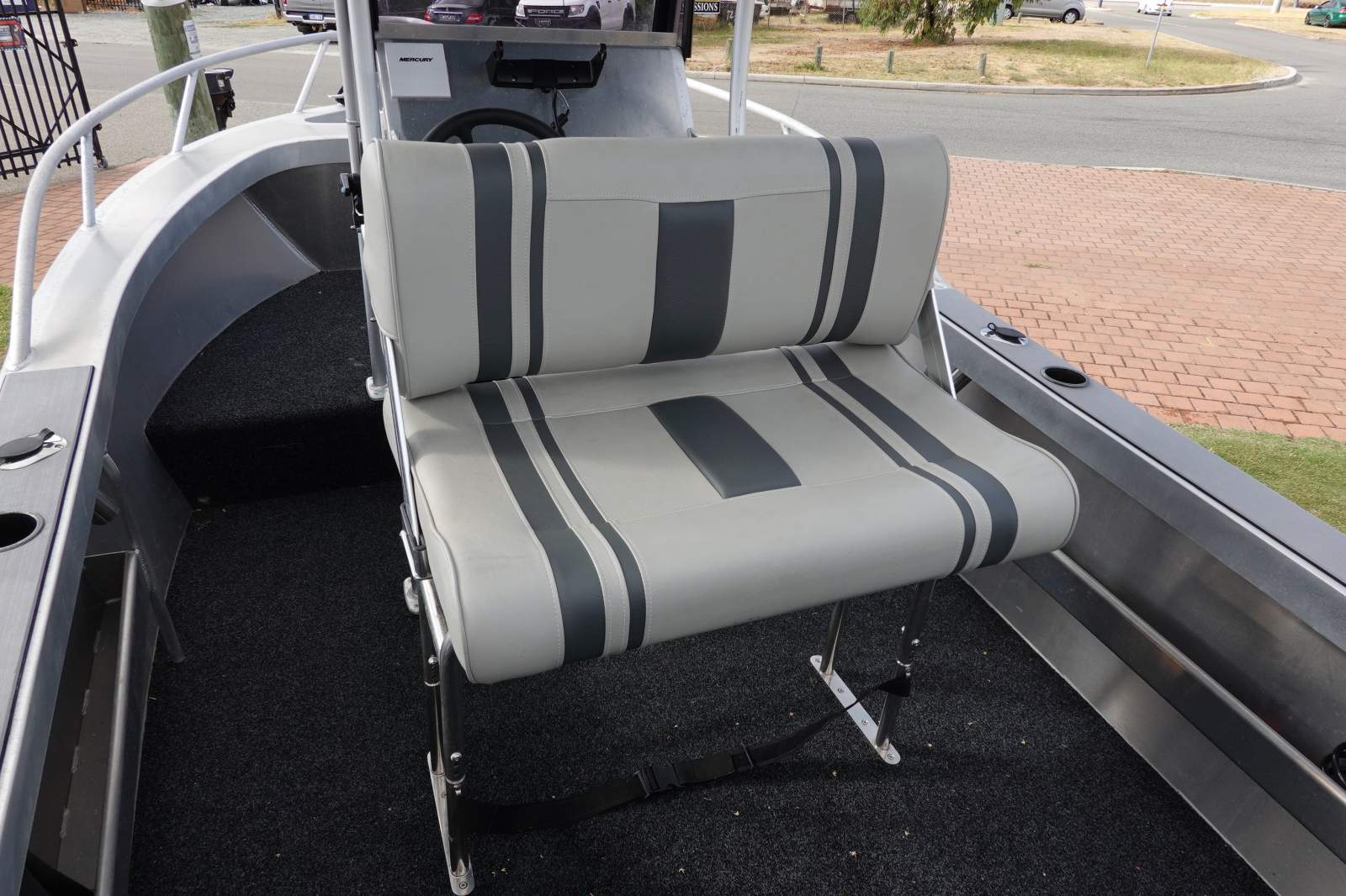 Fish Hunter 499CC Fisherman For Sale | Midway Marine | Mercury ...