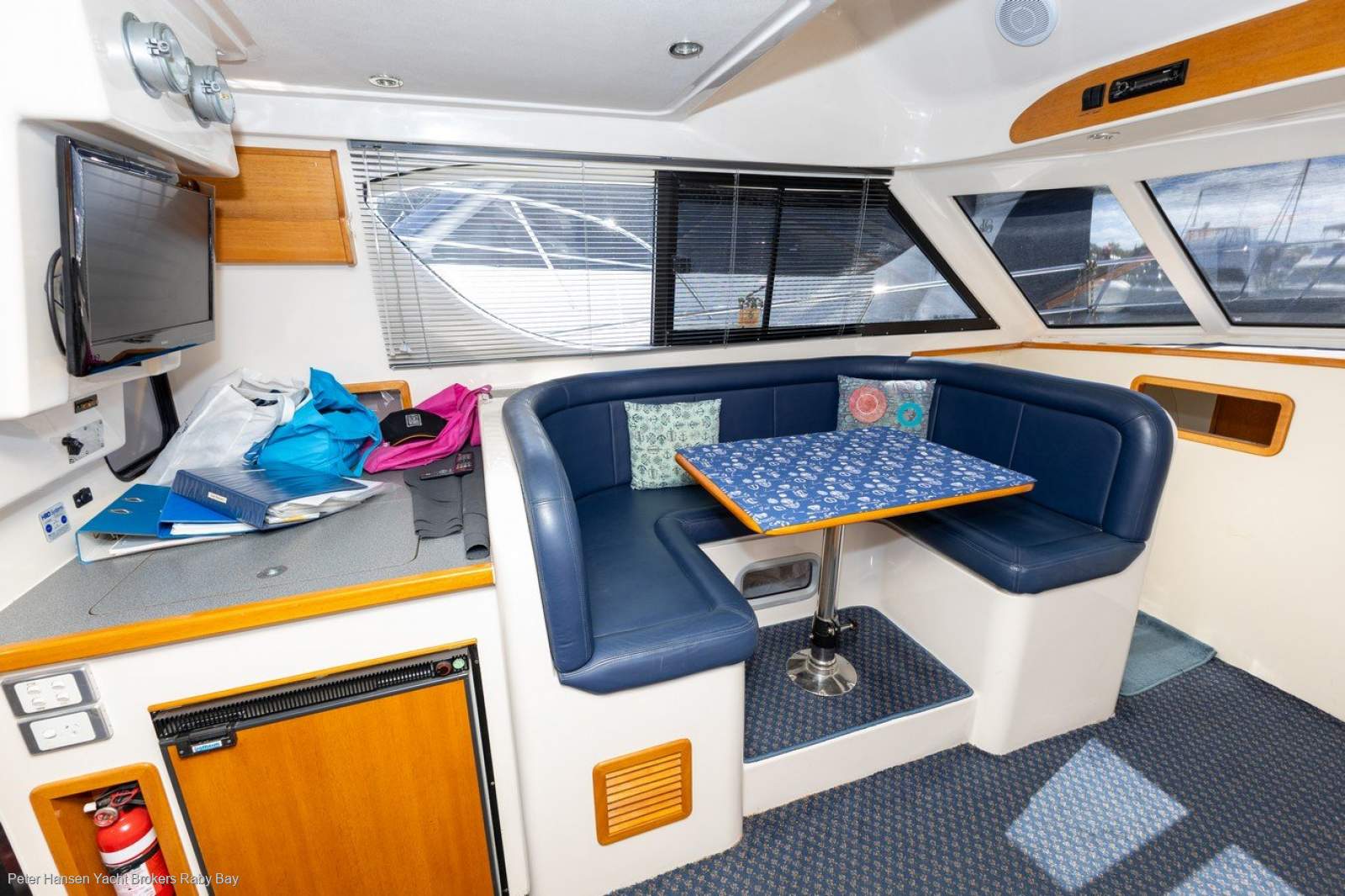 Used Voyager 1040 Flybridge Catamaran for Sale | Boats For Sale | Yachthub