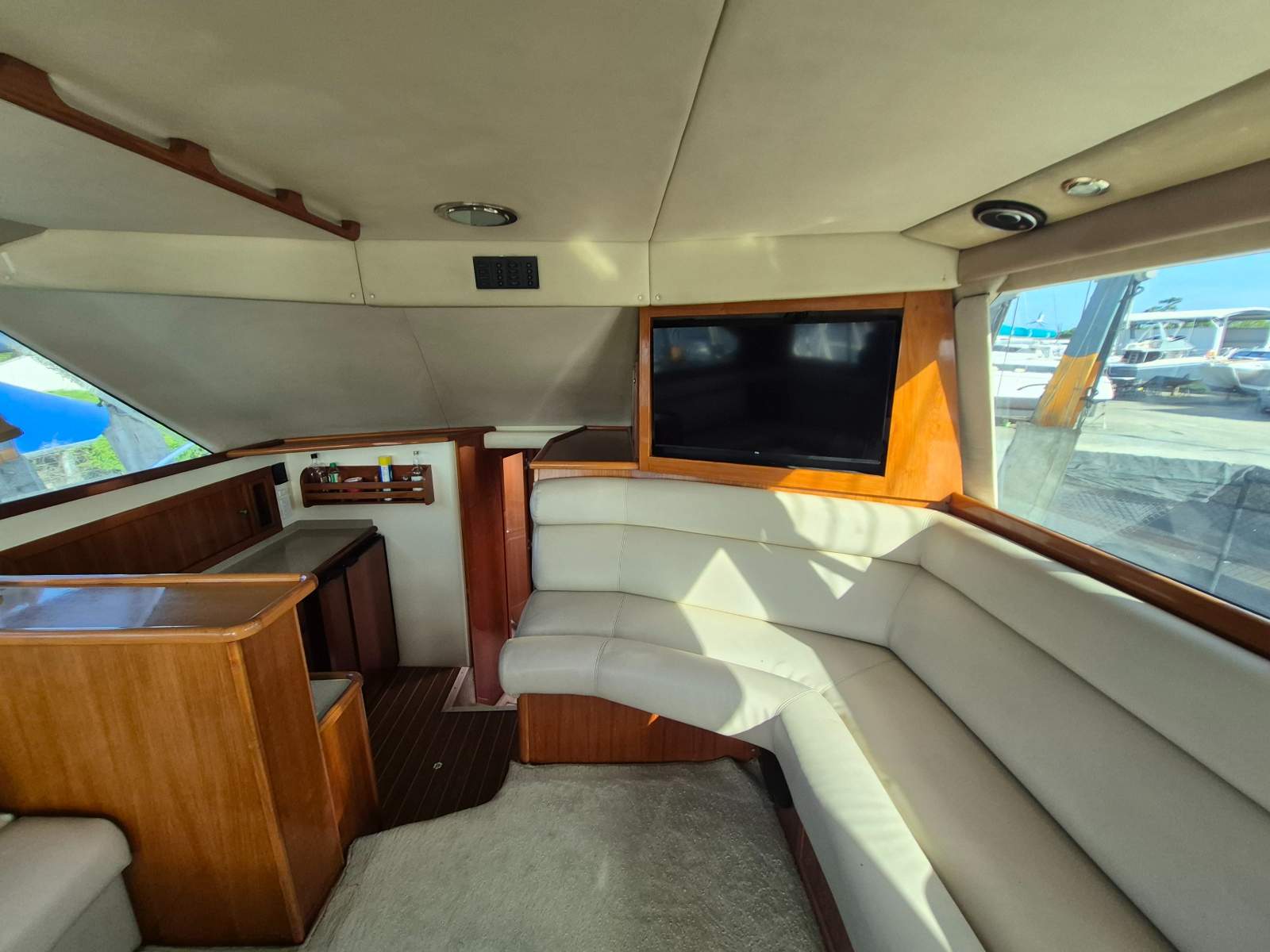 Used Riviera 40 Open Flybridge for Sale | Boats For Sale | Yachthub