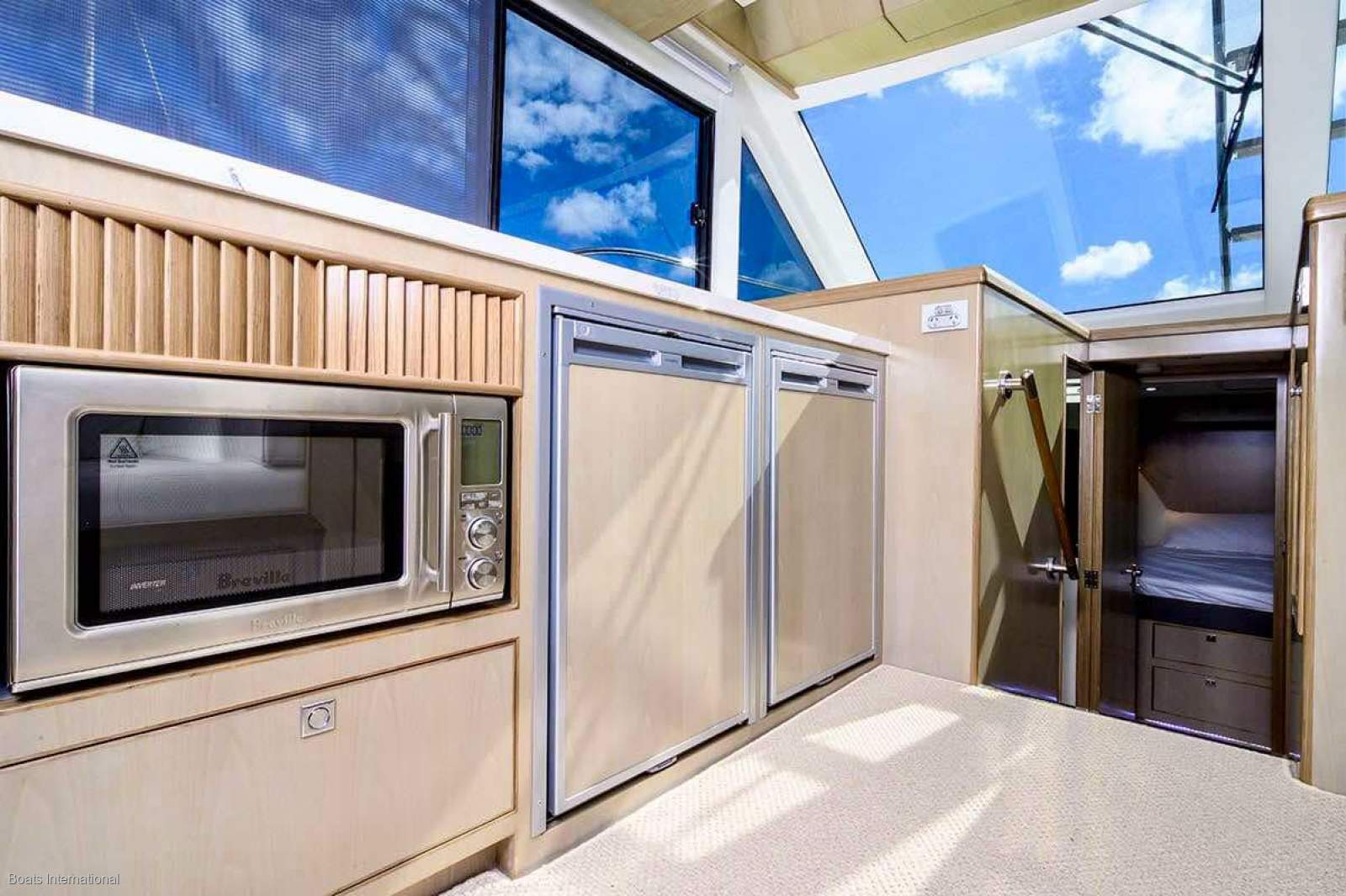 Used Island Gypsy 40 Wide Body for Sale | Boats For Sale | Yachthub