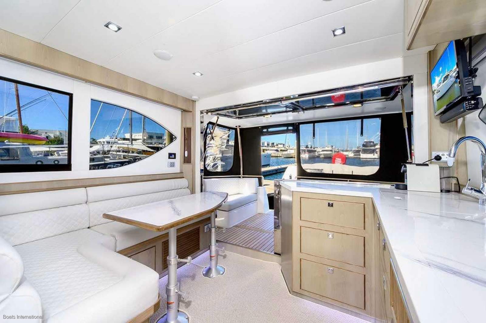 Used Island Gypsy 40 Wide Body for Sale | Boats For Sale | Yachthub