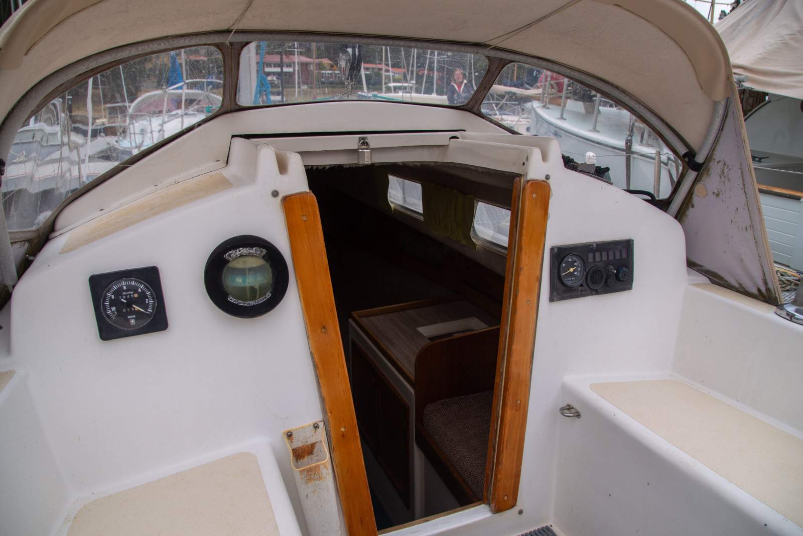 Used Sailmaster 845 Excellent Condition, Capable And Well Equipped! for ...