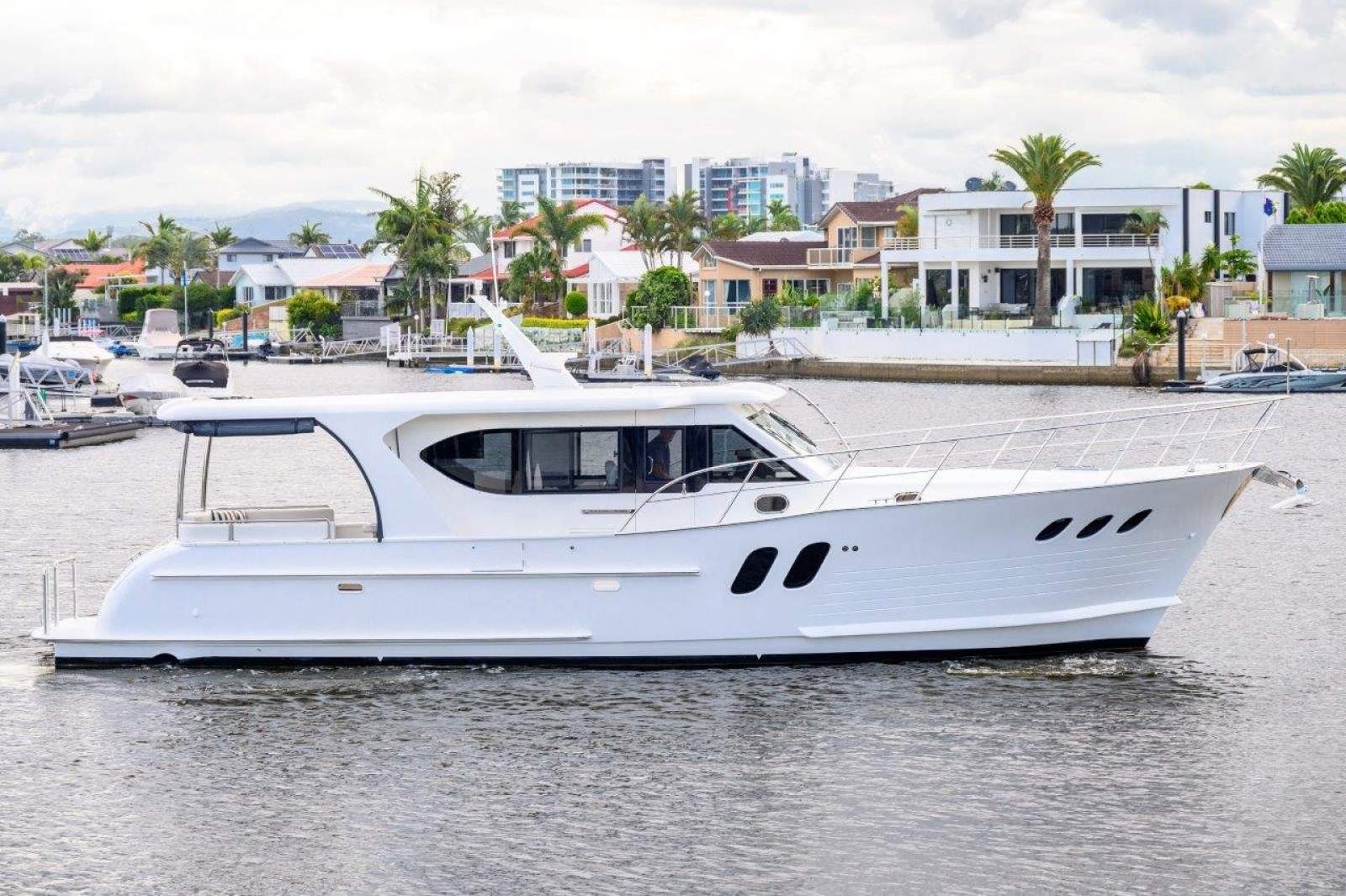 Island Gypsy 50 Wide Body: Power Boats | Boats Online for Sale ...