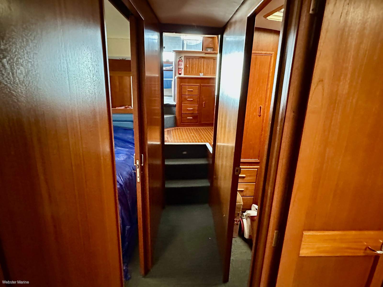 Used Riviera 48 Enclosed Flybridge for Sale | Boats For Sale | Yachthub