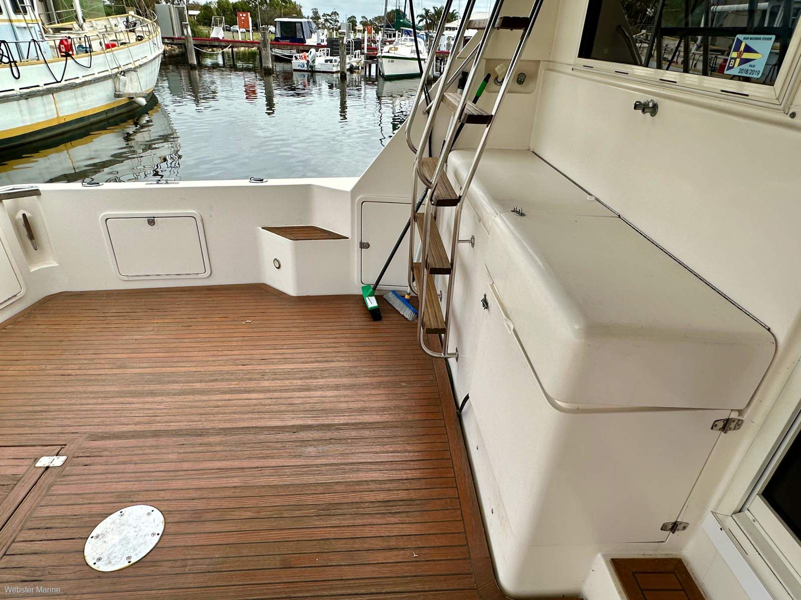 Used Riviera 48 Enclosed Flybridge for Sale | Boats For Sale | Yachthub