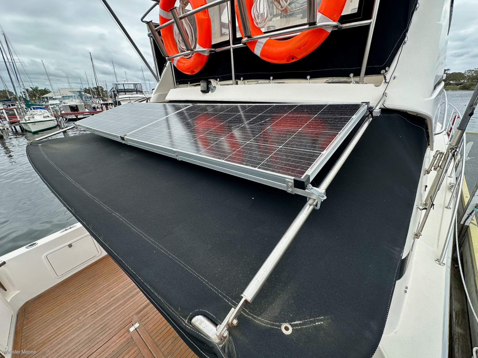 Used Riviera 48 Enclosed Flybridge for Sale | Boats For Sale | Yachthub