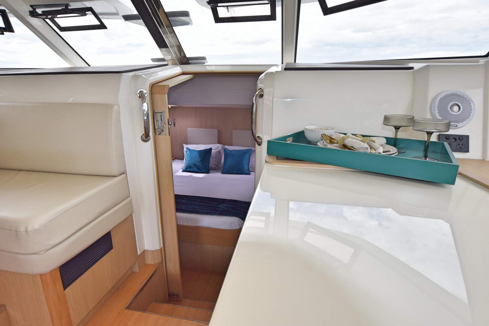 Used Aquila 44 2020 Power Catamaran "the Vault" for Sale | Boats For ...