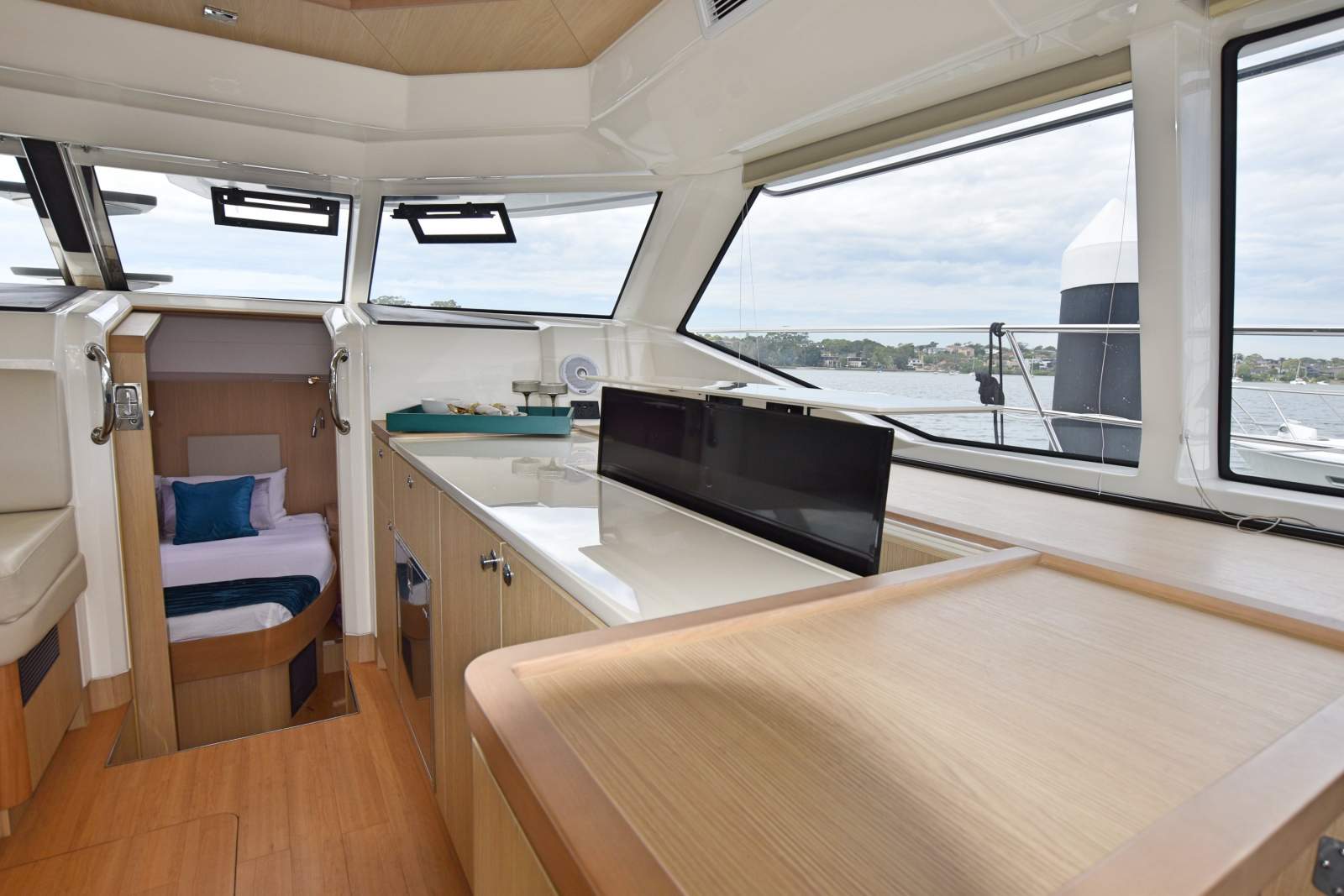 Used Aquila 44 2020 Power Catamaran "the Vault" for Sale | Boats For ...