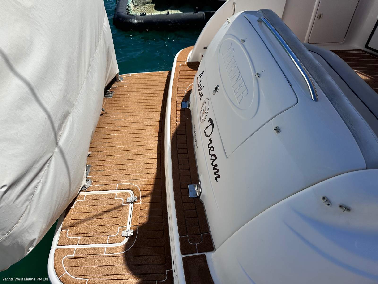 Used Riviera M290 Sports Cruiser for Sale | Boats For Sale | Yachthub