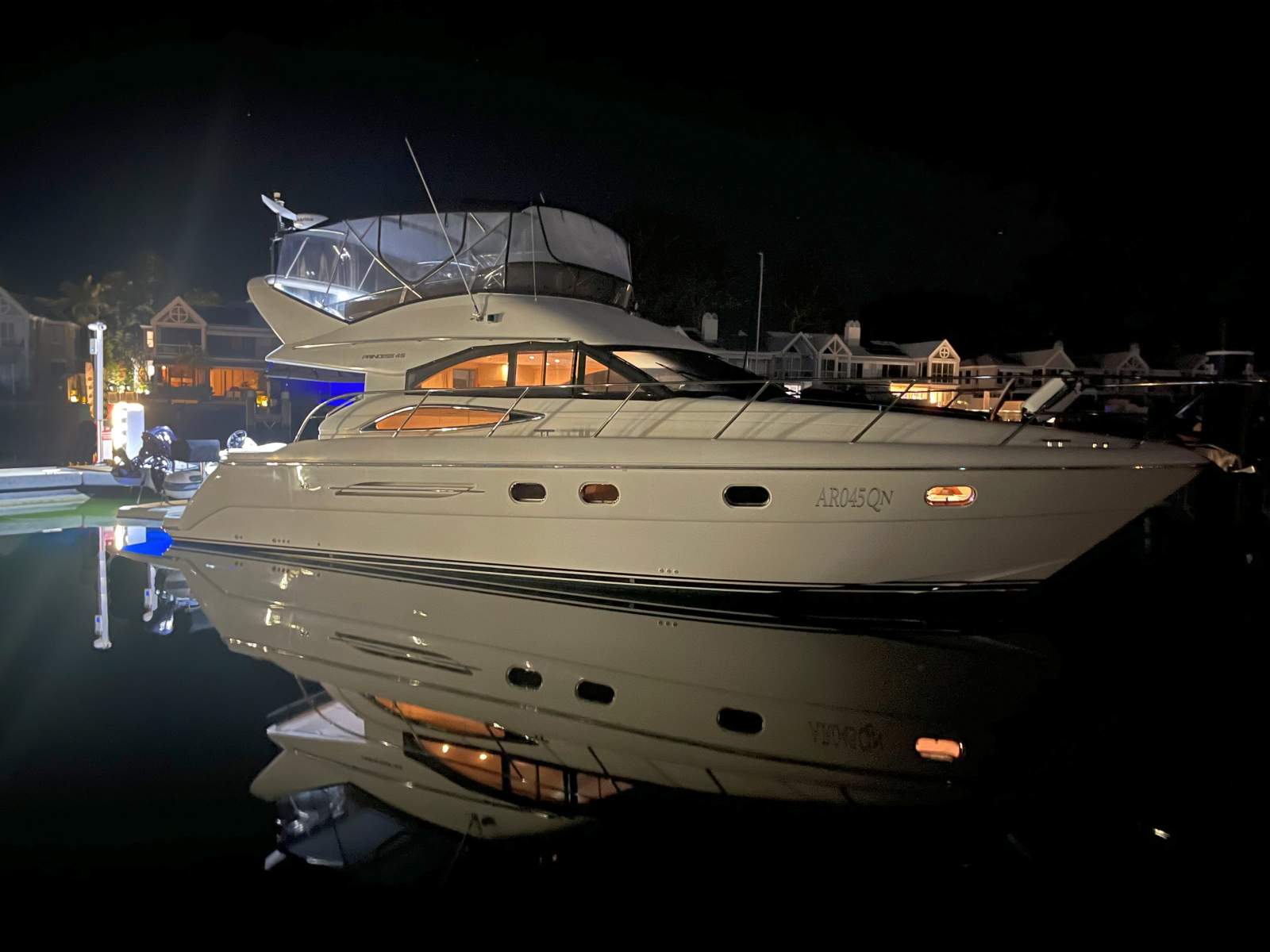 Used Princess P45 Flybridge 2003 for Sale | Boats For Sale | Yachthub