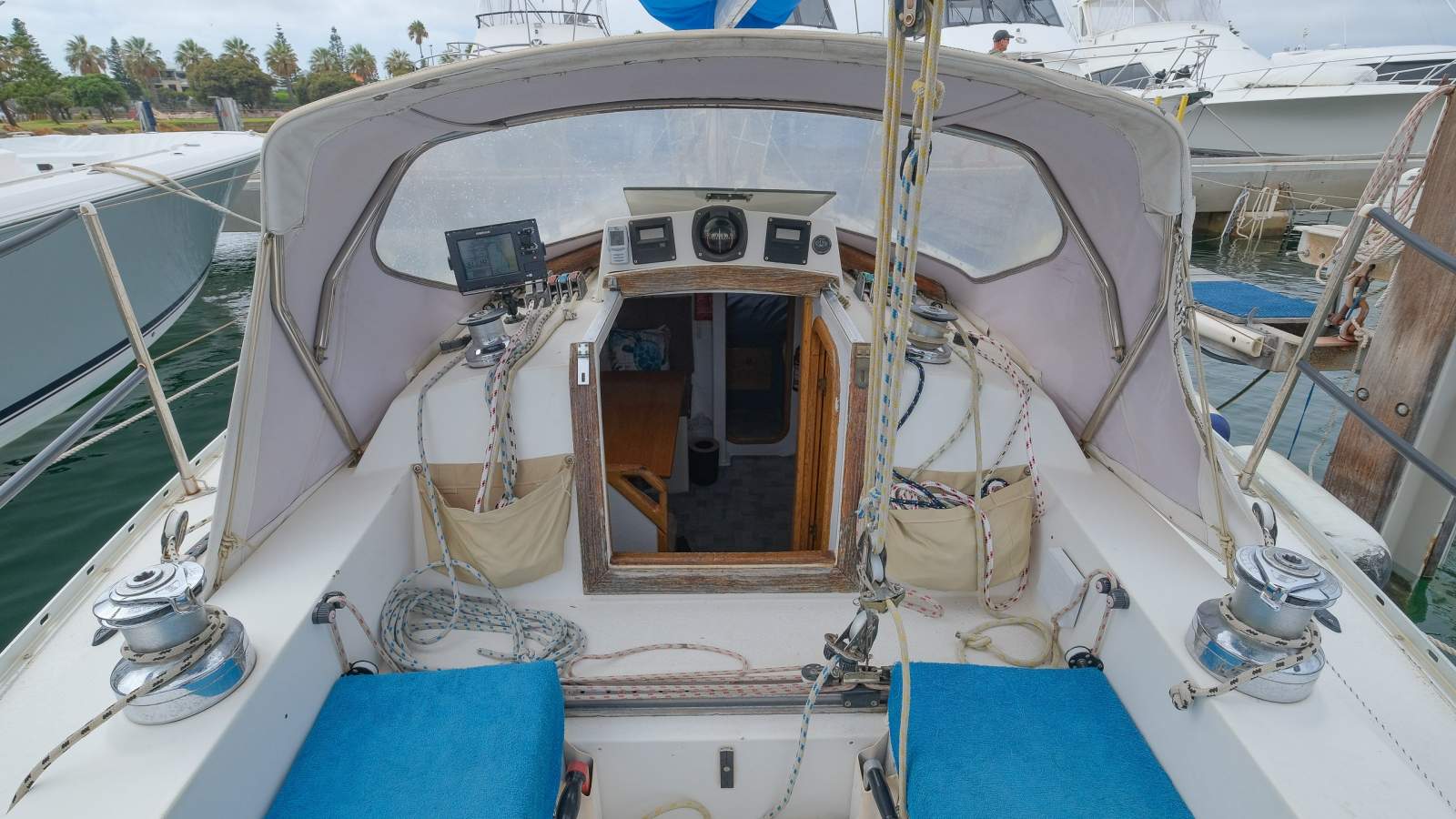 Used Cole 32 ~ Complete Cruise Inventory And Ready To Go for Sale ...