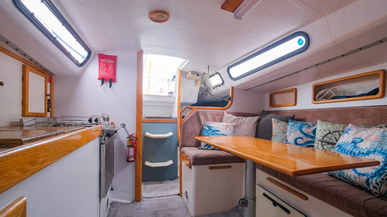Used Cole 32 ~ Complete Cruise Inventory And Ready To Go for Sale ...