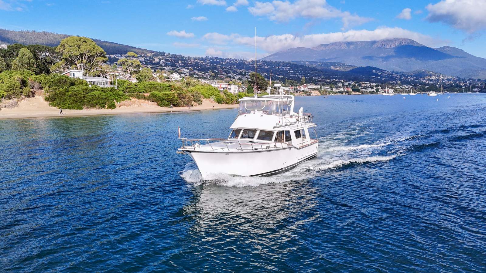 Sea Ranger 48 Europa HUGE PRICE REDUCTION! REPRESENTS EXCEPTIONAL VALUE ...