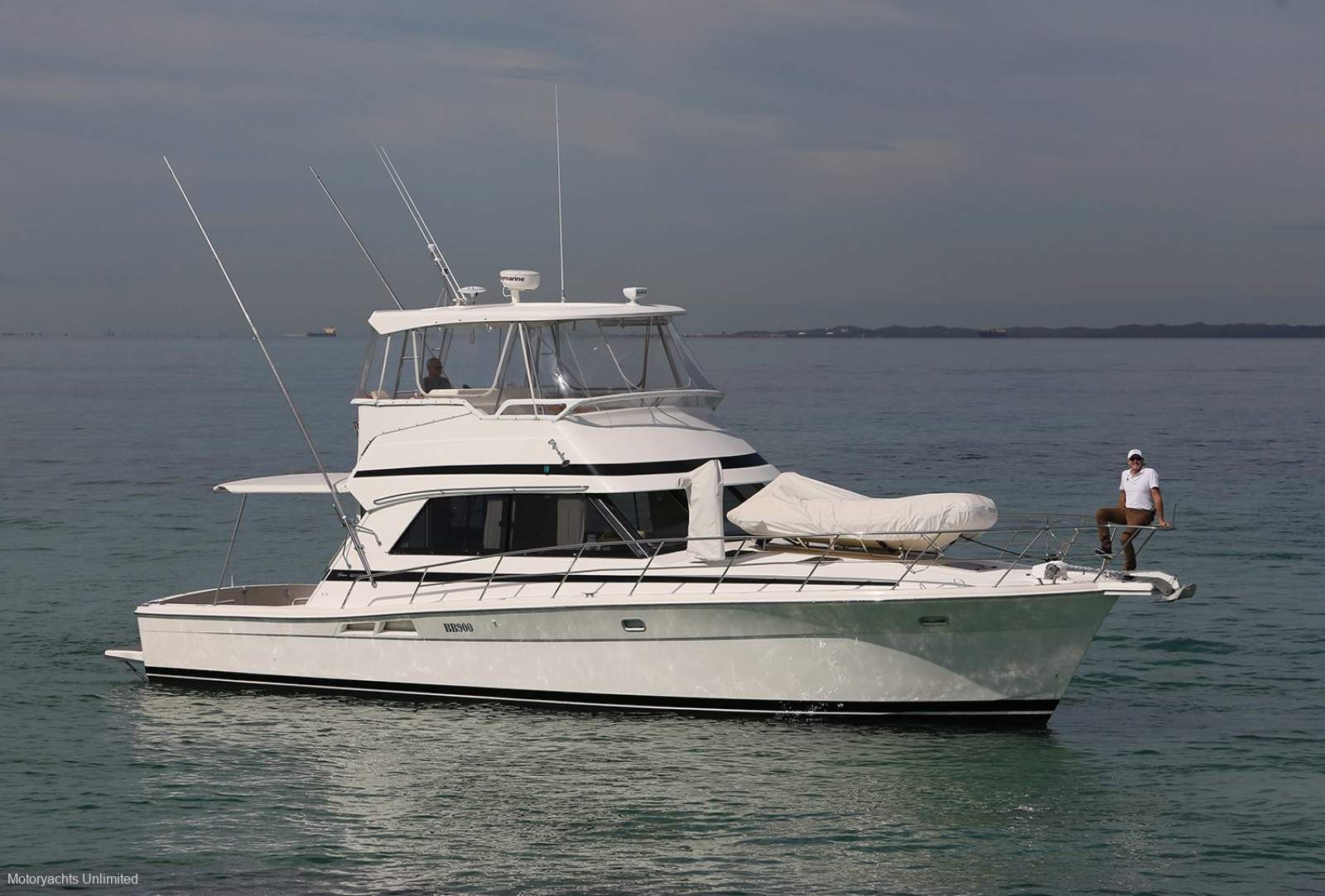 Used Riviera 43 Open Flybridge - Three Cabin Model With Extended Rear ...