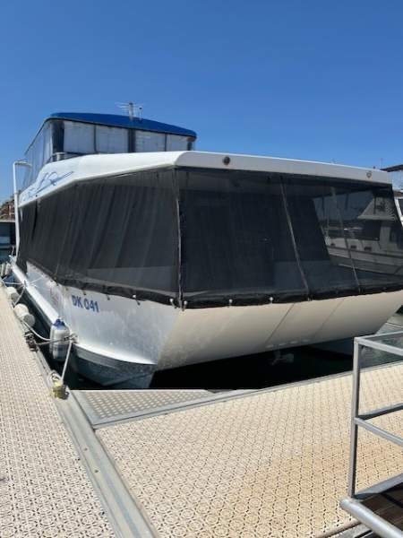 Hydro Cat House Boat - Live Off Grid: House Boats | Boats Online for ...