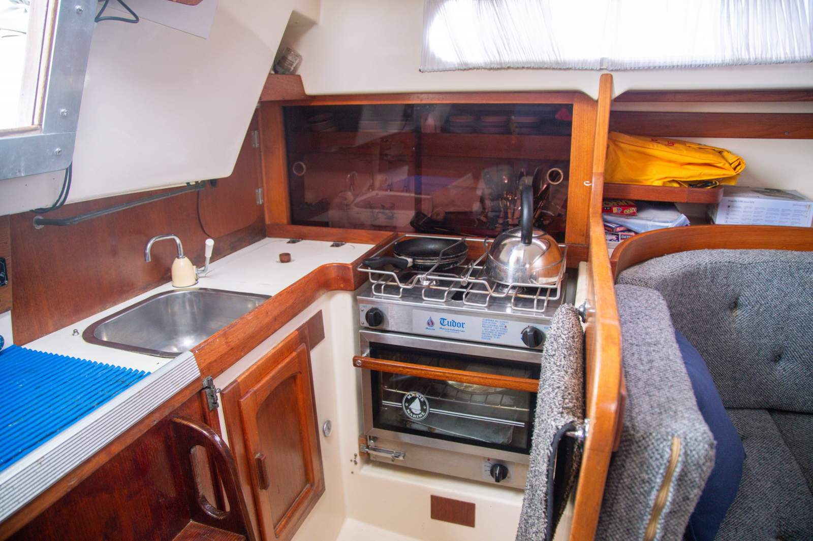 Used Traditional 30 Excellent Condition, Quality Cruiser/racer for Sale ...