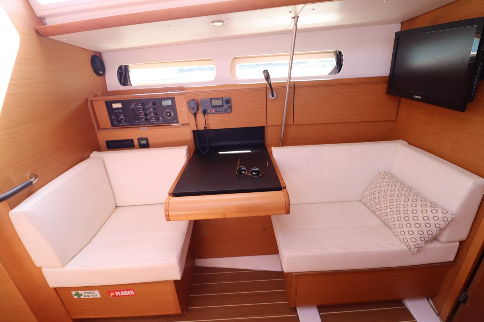 Used Jeanneau Sun Odyssey 409 for Sale | Yachts For Sale | Yachthub