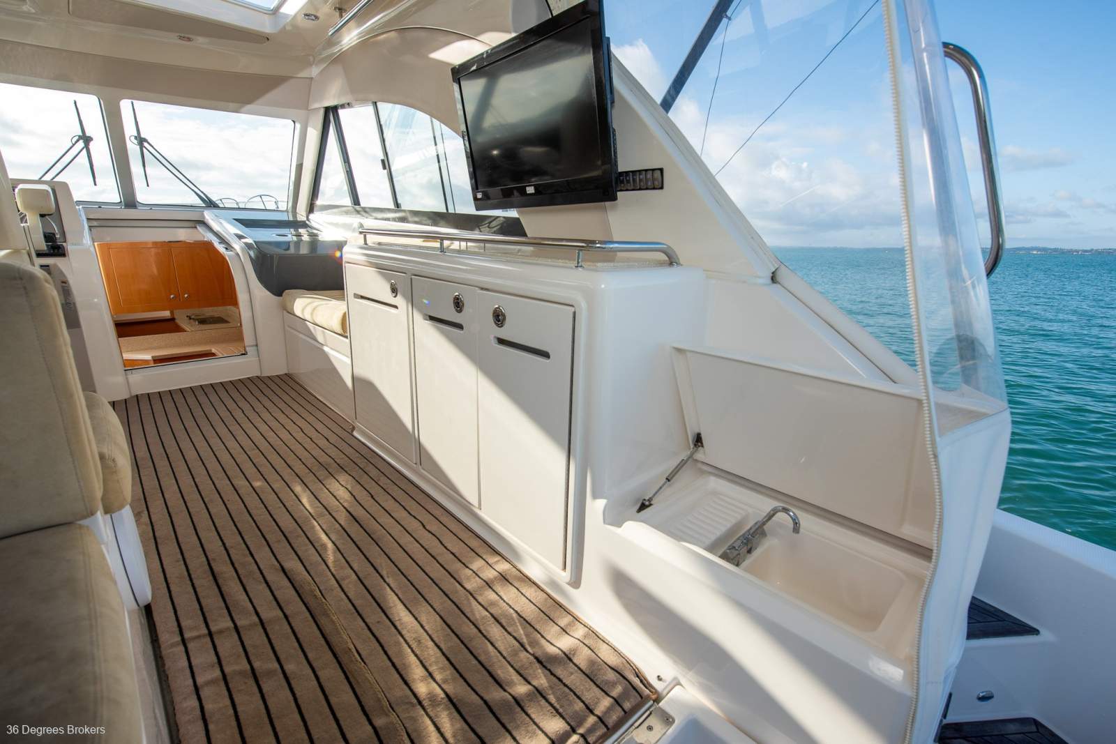 Used Riviera 43 Offshore Express for Sale | Boats For Sale | Yachthub