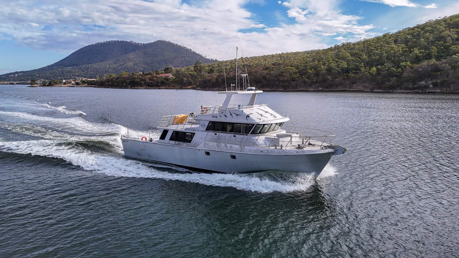 Used Legend Boats 19.8 Exceptional Aluminium Charter & Expedition ...