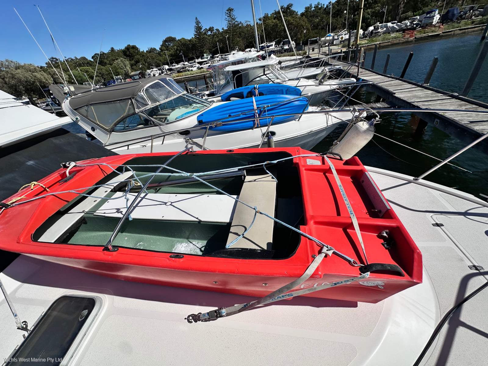 Used Mariner 3400 Flybridge ( 2 X Shaft Drive, Dual Helms & Genset ...