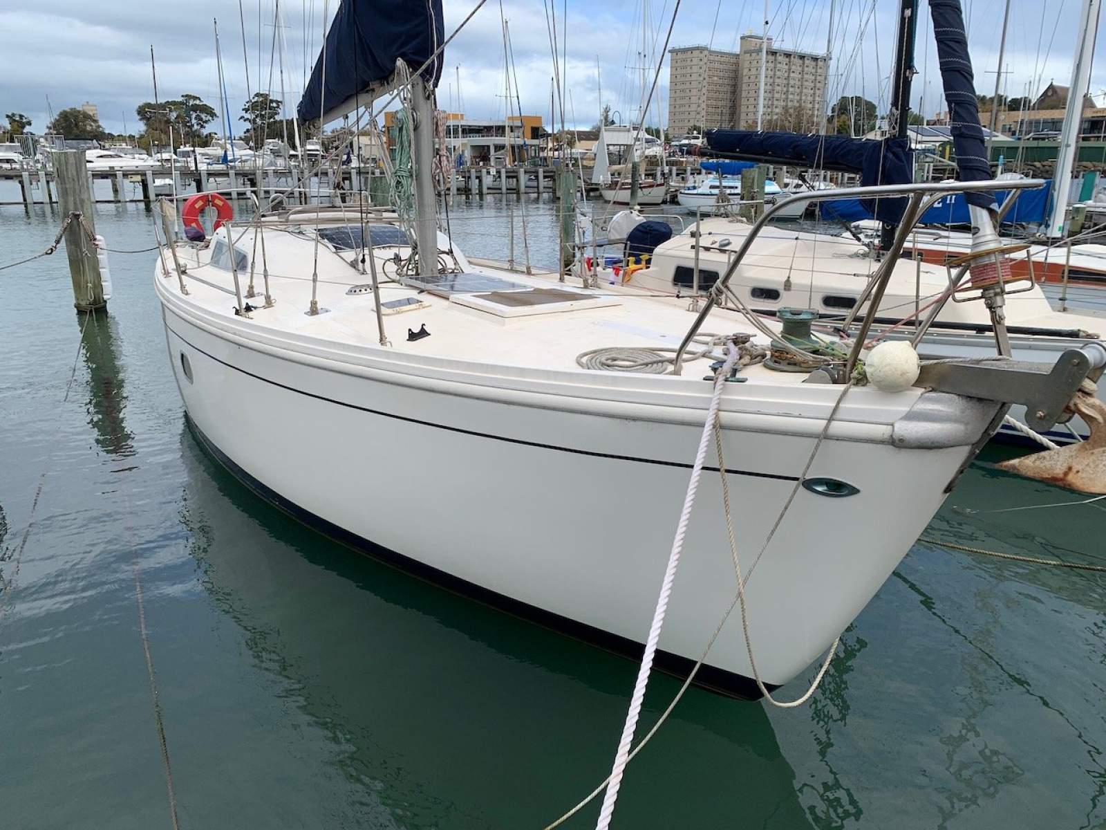 Used Columbia 34 Mk Ii New Engine, Rigging, Electronics No More To ...