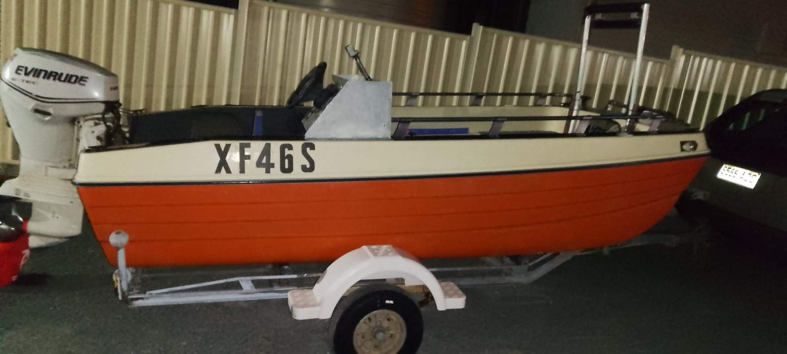 Whaler 380 - Markham Whaler Twin Hull Fishing Runabout: Power Boats ...