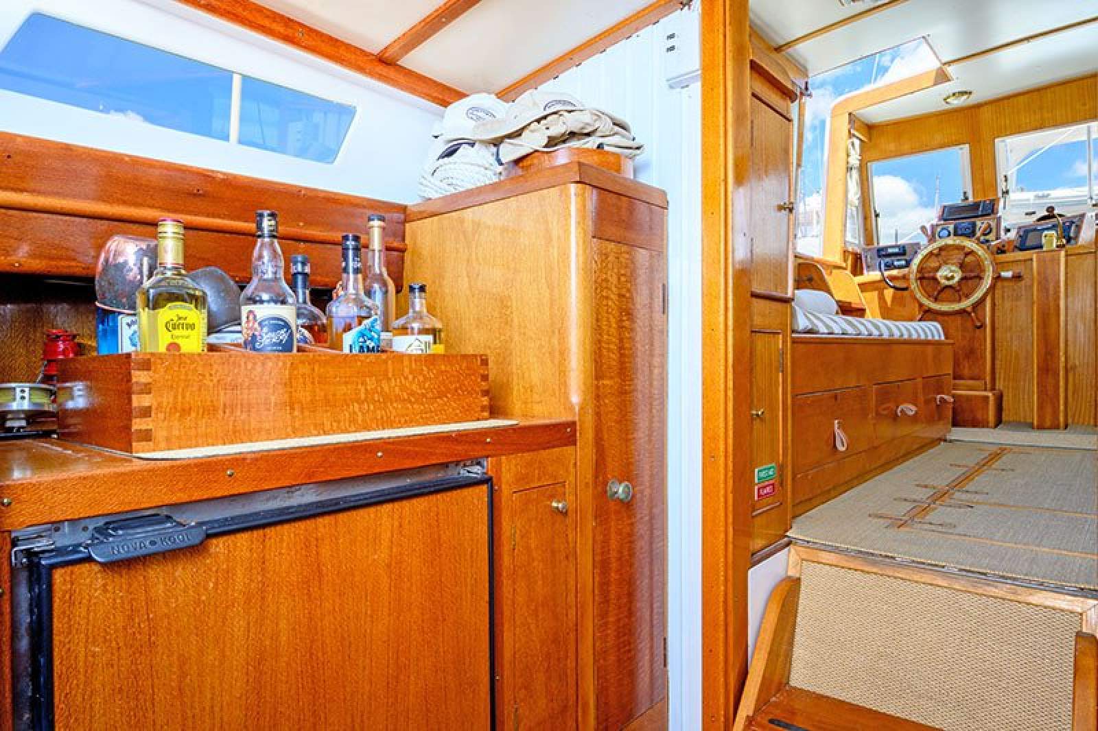 Jack Clark 42 Bridgedeck Motor Cruiser Timber Baycruiser For Sale ...