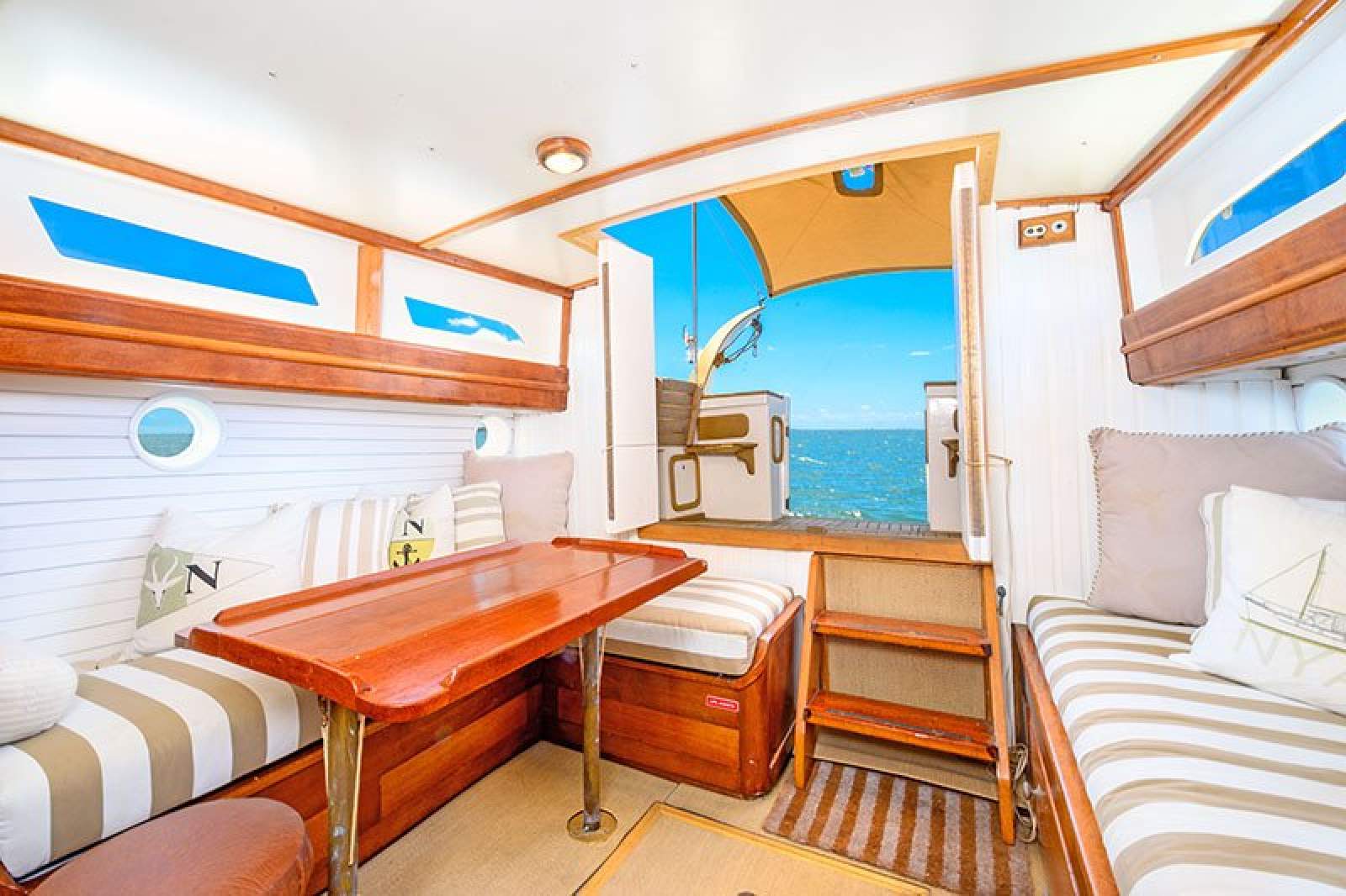 Jack Clark 42 Bridgedeck Motor Cruiser Timber Baycruiser For Sale ...