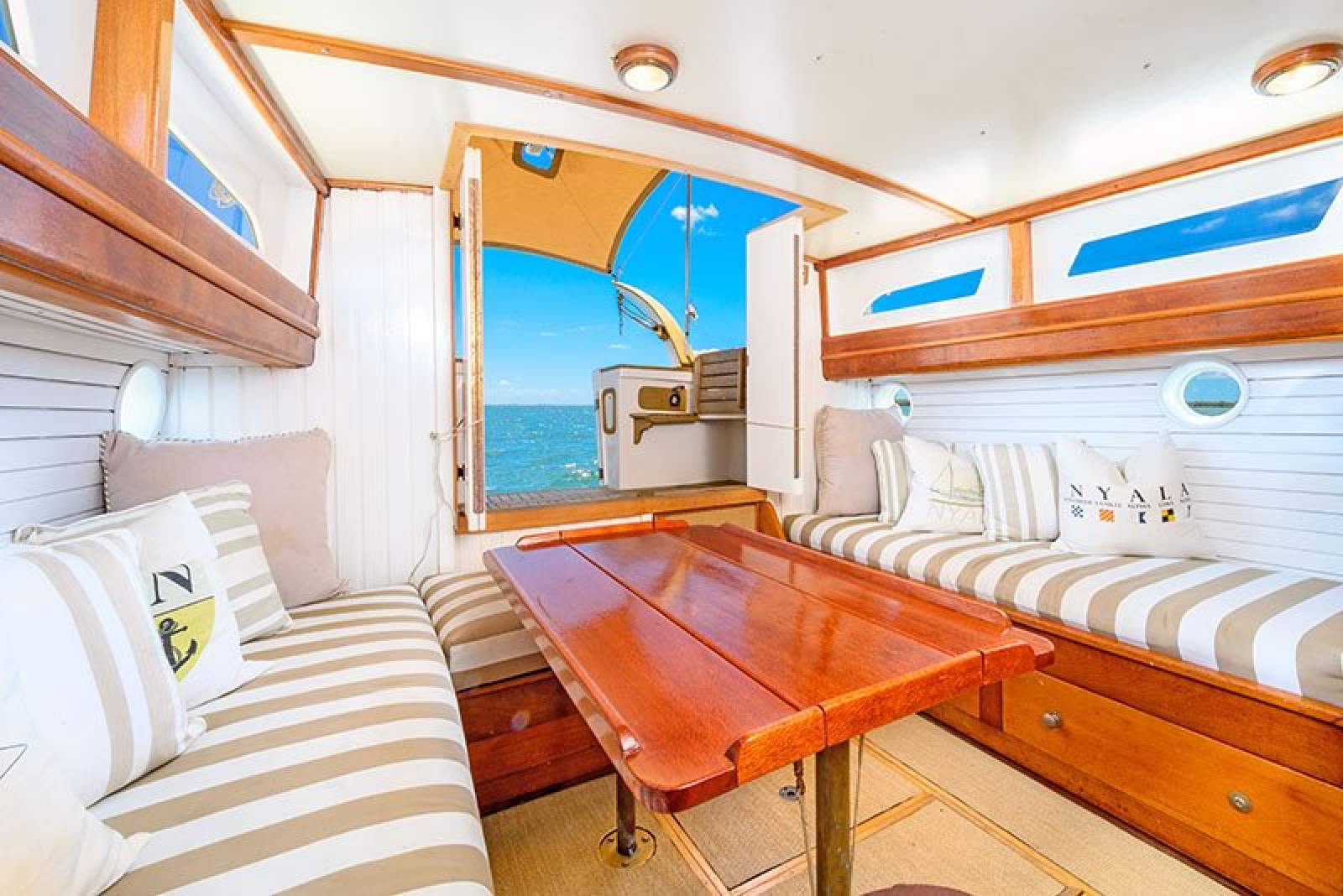 Jack Clark 42 Bridgedeck Motor Cruiser Timber Baycruiser For Sale ...