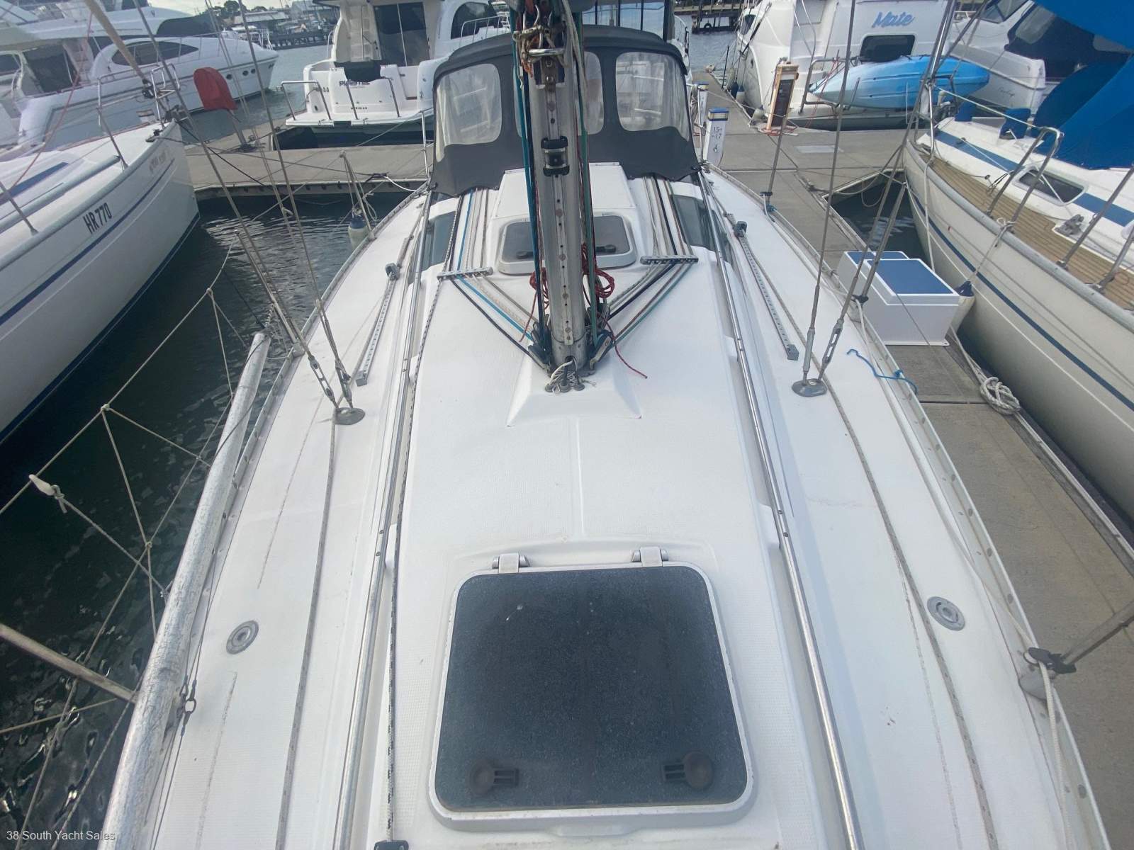 Used Beneteau First 32s5 Cruiser-racer for Sale | Yachts For Sale ...