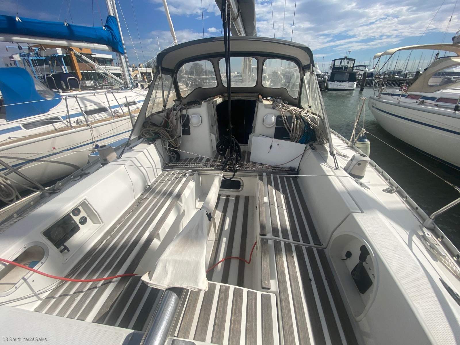 Used Beneteau First 32s5 Cruiser-racer for Sale | Yachts For Sale ...