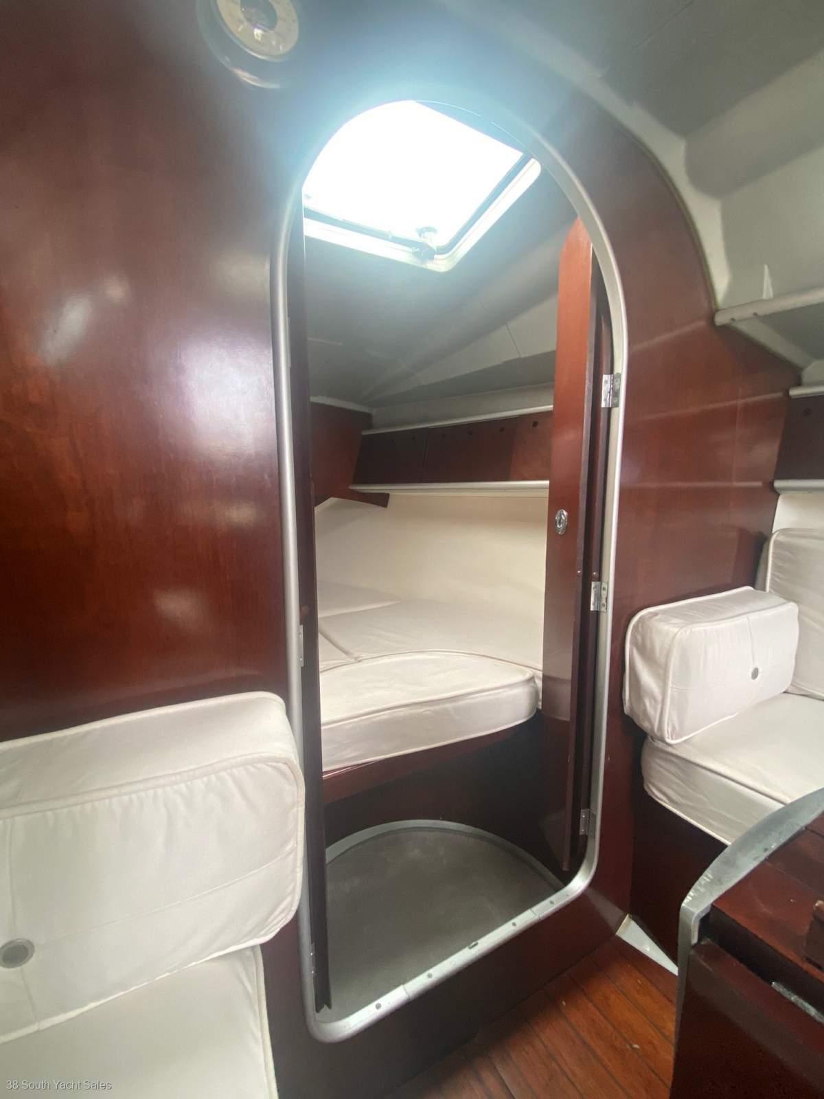 Used Beneteau First 32s5 Cruiser-racer for Sale | Yachts For Sale ...