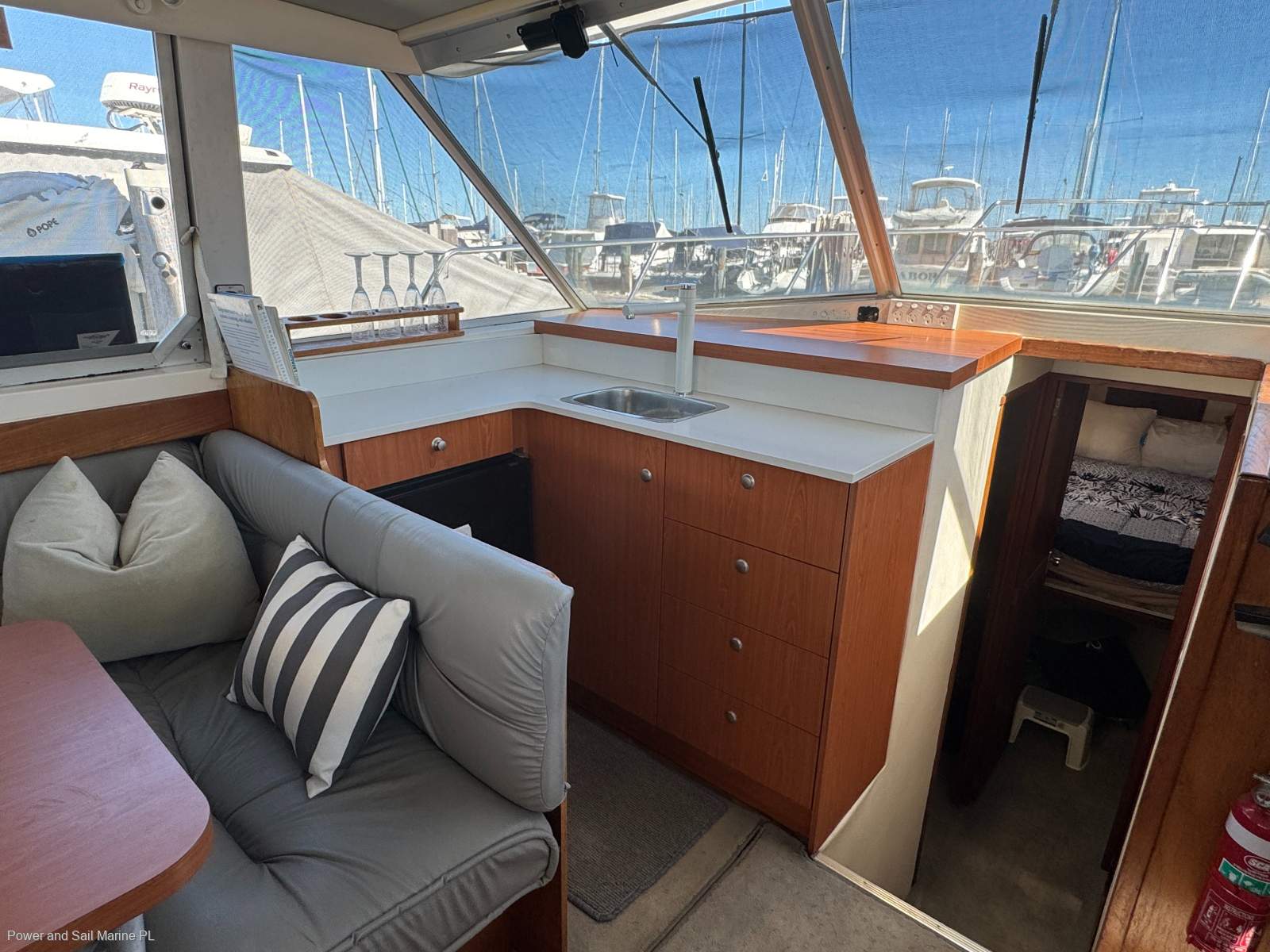Used Bertram 35 Flybridge Caterpillar Diesels, Low Hours + Furuno ...