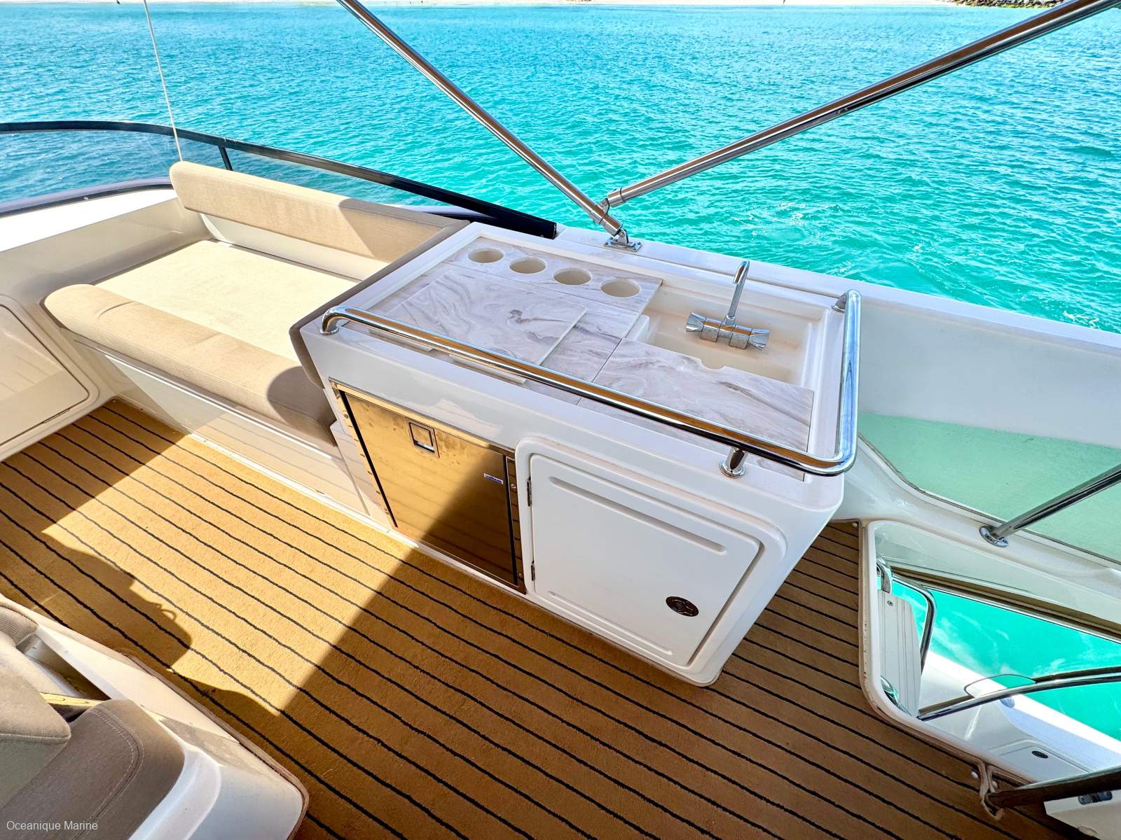 Riviera 39 Sports Motor Yacht For Sale | Oceanique Marine