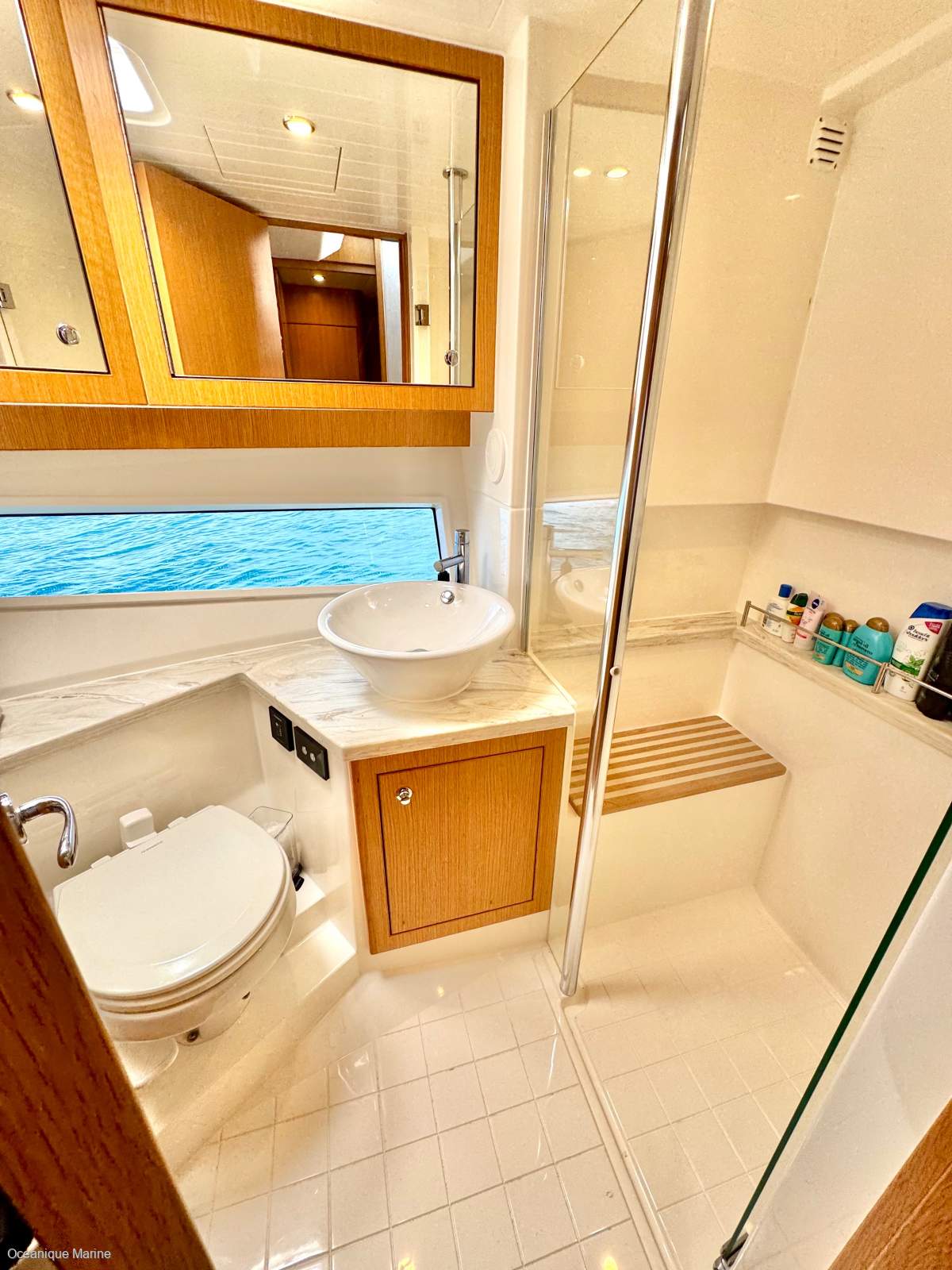 Riviera 39 Sports Motor Yacht For Sale | Oceanique Marine
