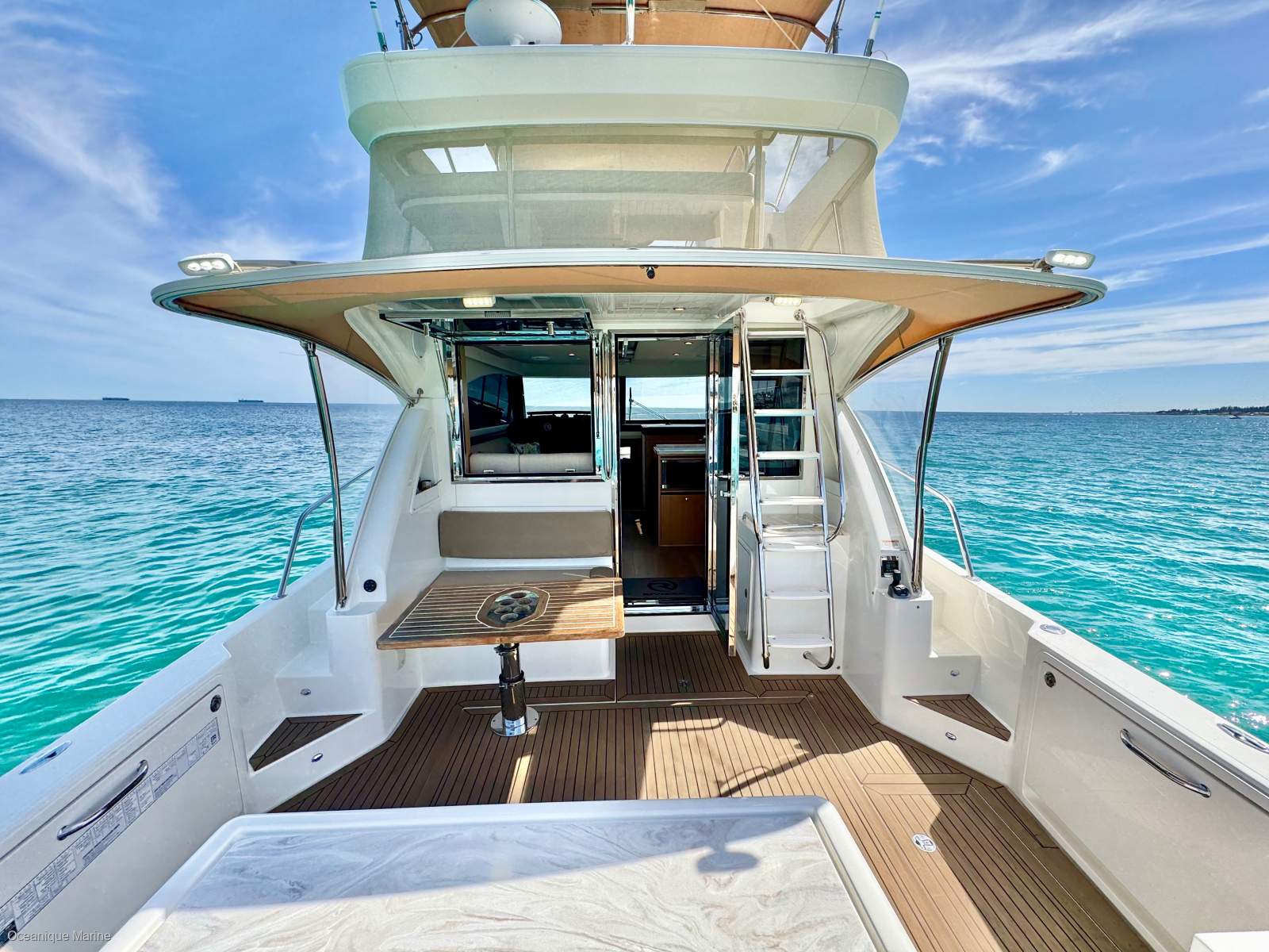 Riviera 39 Sports Motor Yacht For Sale | Oceanique Marine