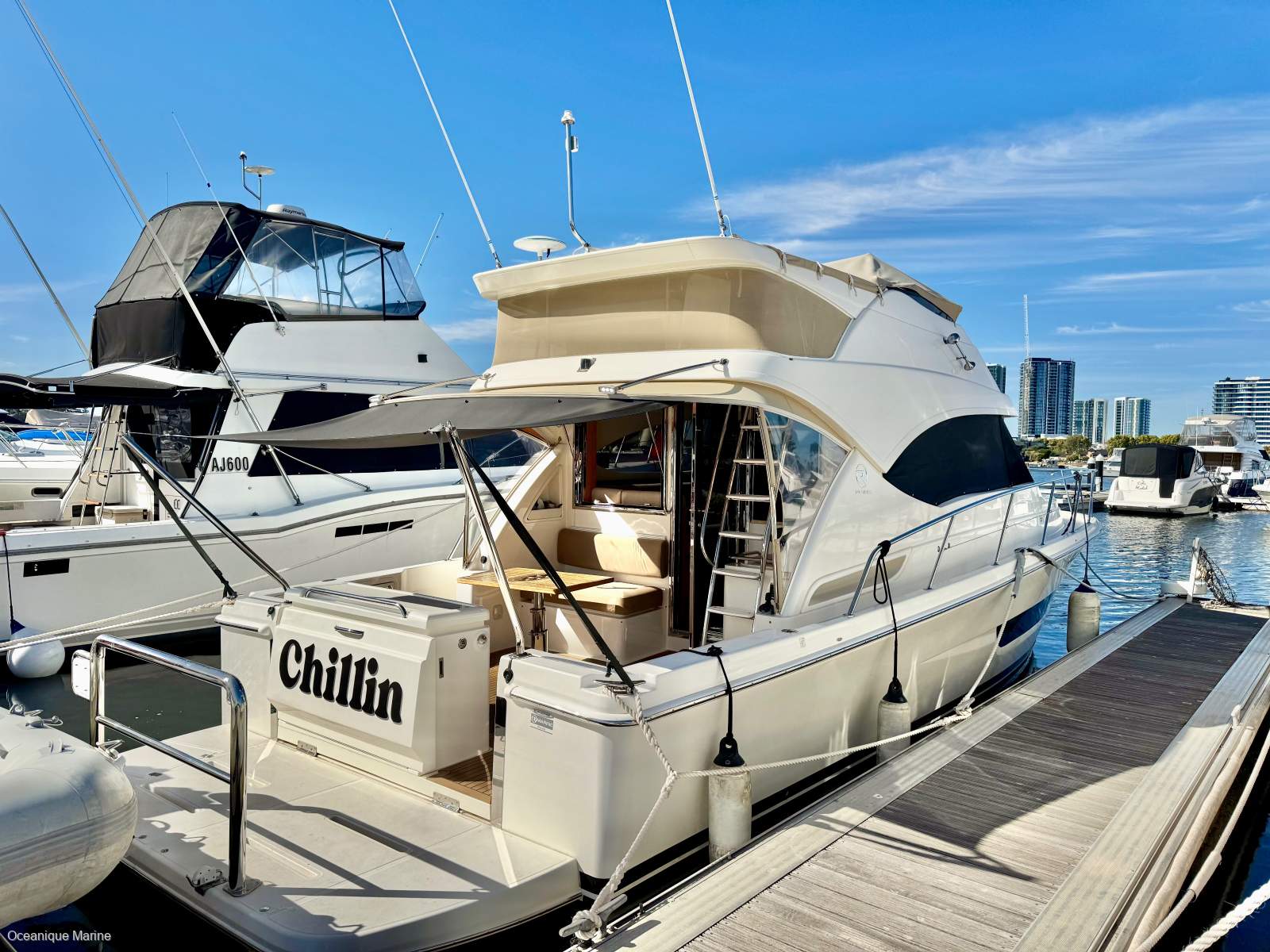 Riviera 39 Sports Motor Yacht For Sale | Oceanique Marine