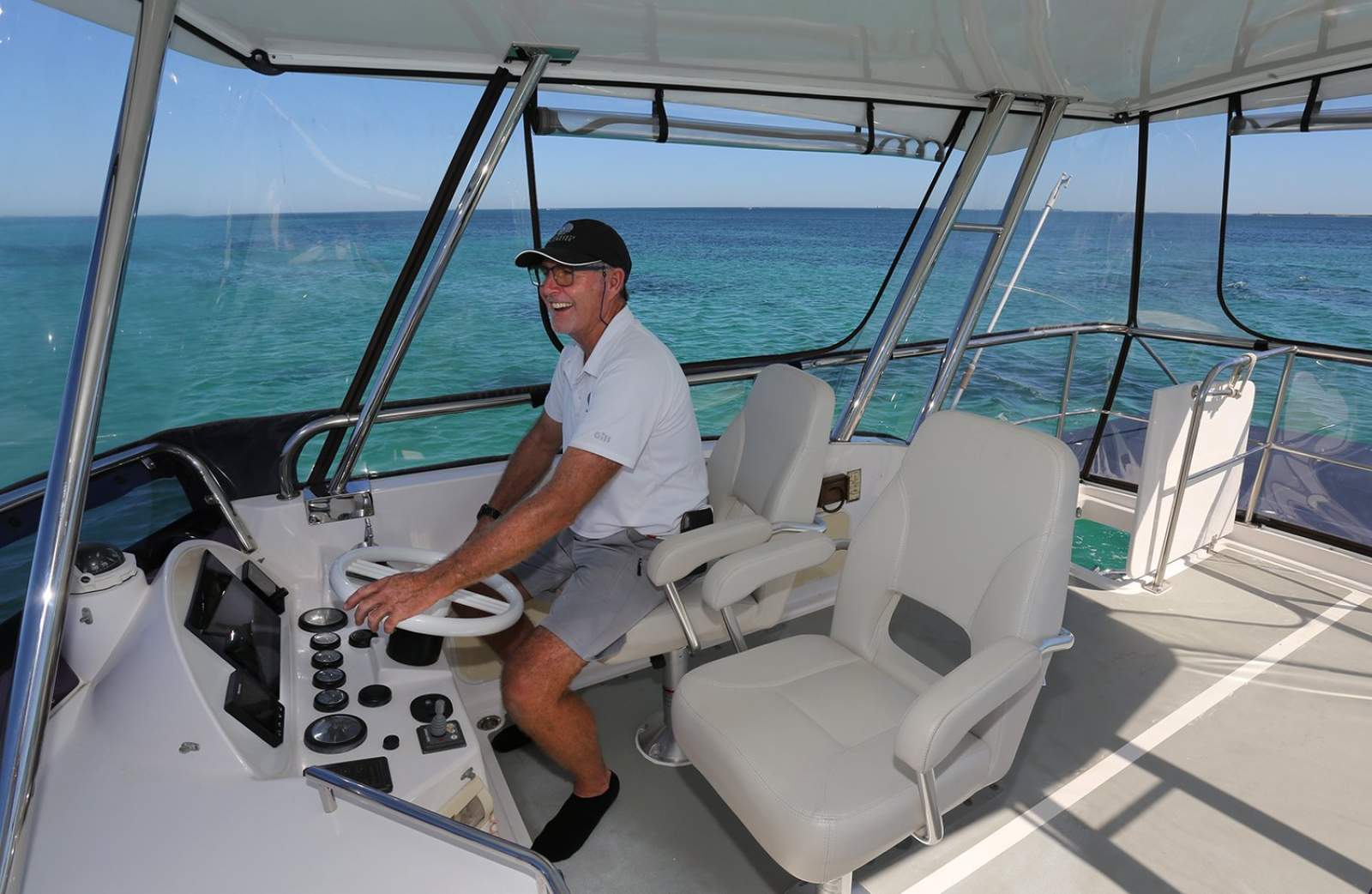 Used Atlantis 47 Flybridge - Undergone Recent Refit - She Looks ...