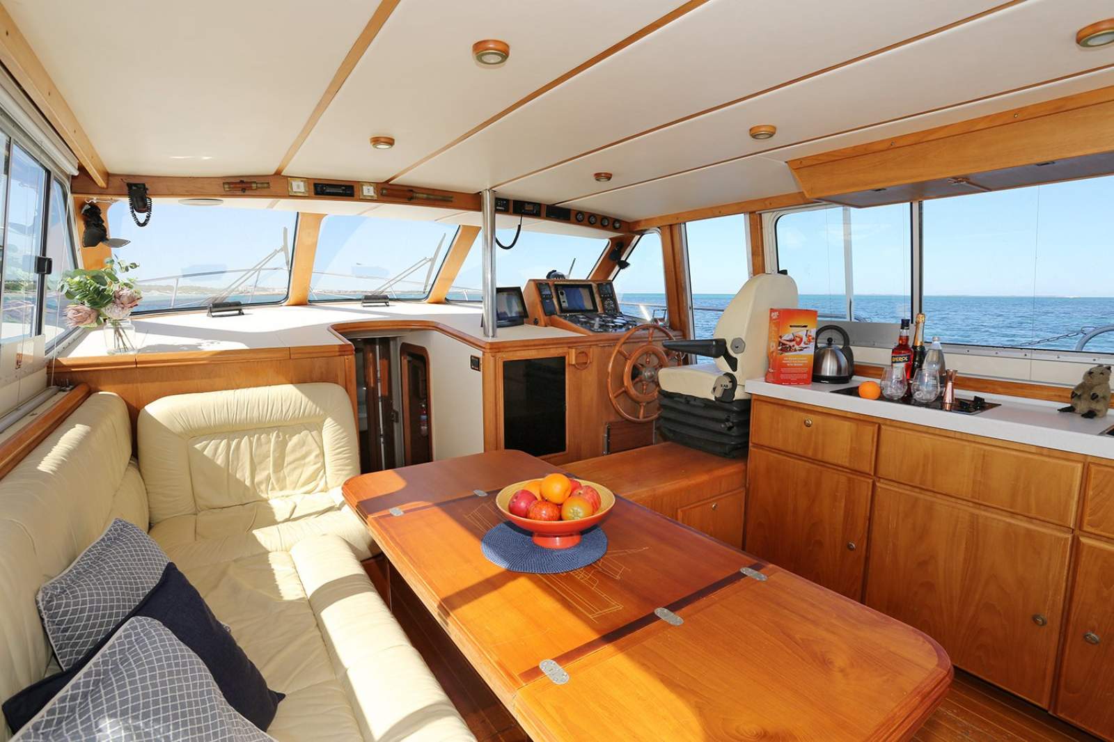 Used Atlantis 47 Flybridge - Undergone Recent Refit - She Looks ...