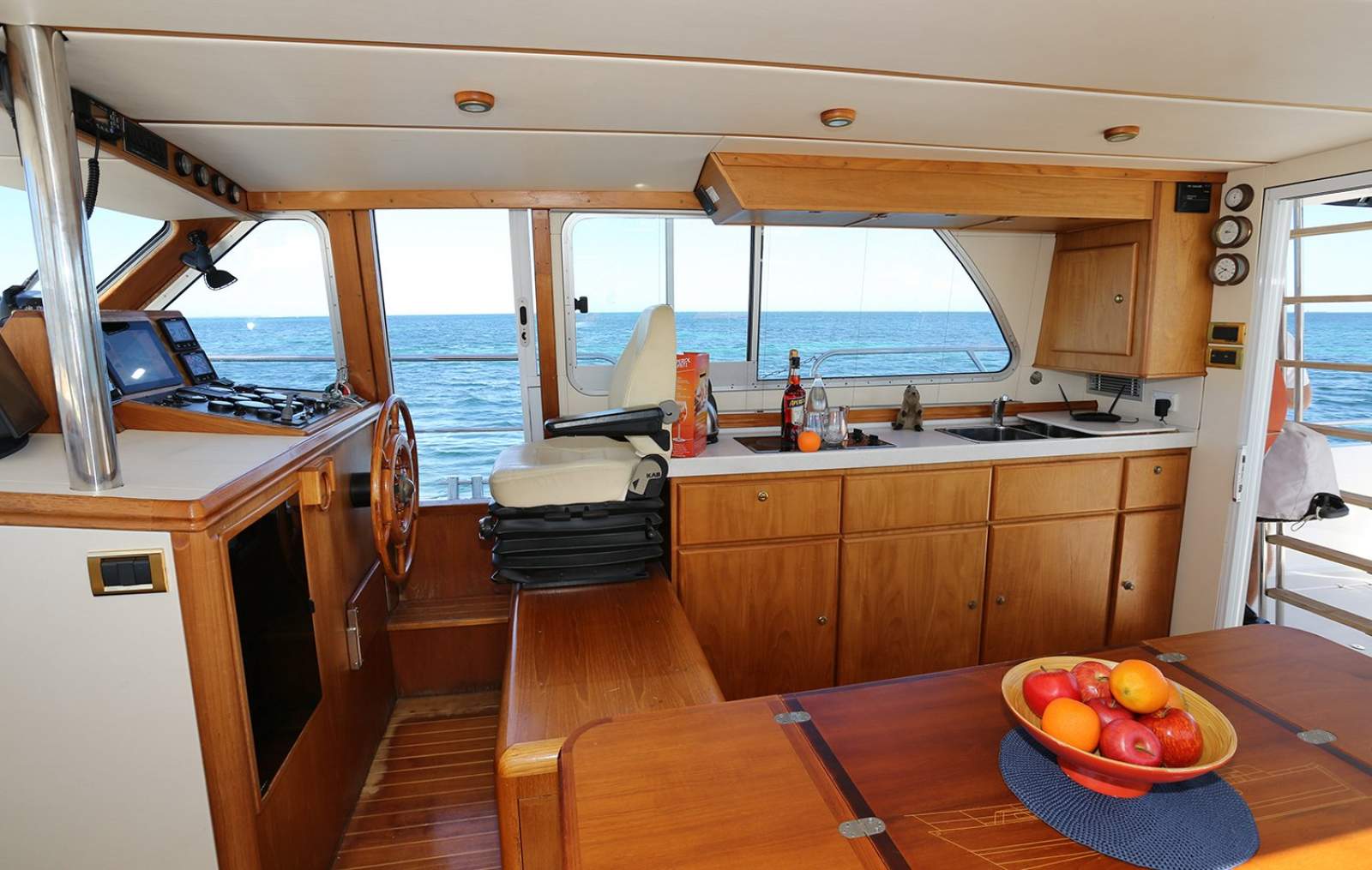 Used Atlantis 47 Flybridge - Undergone Recent Refit - She Looks ...