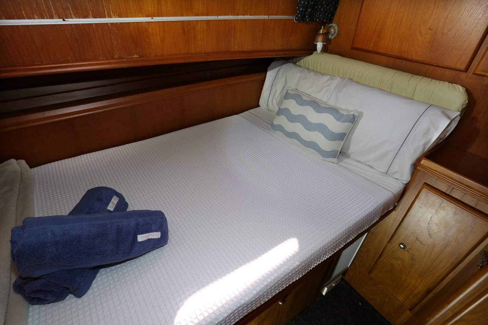 Used Atlantis 47 Flybridge - Undergone Recent Refit - She Looks ...