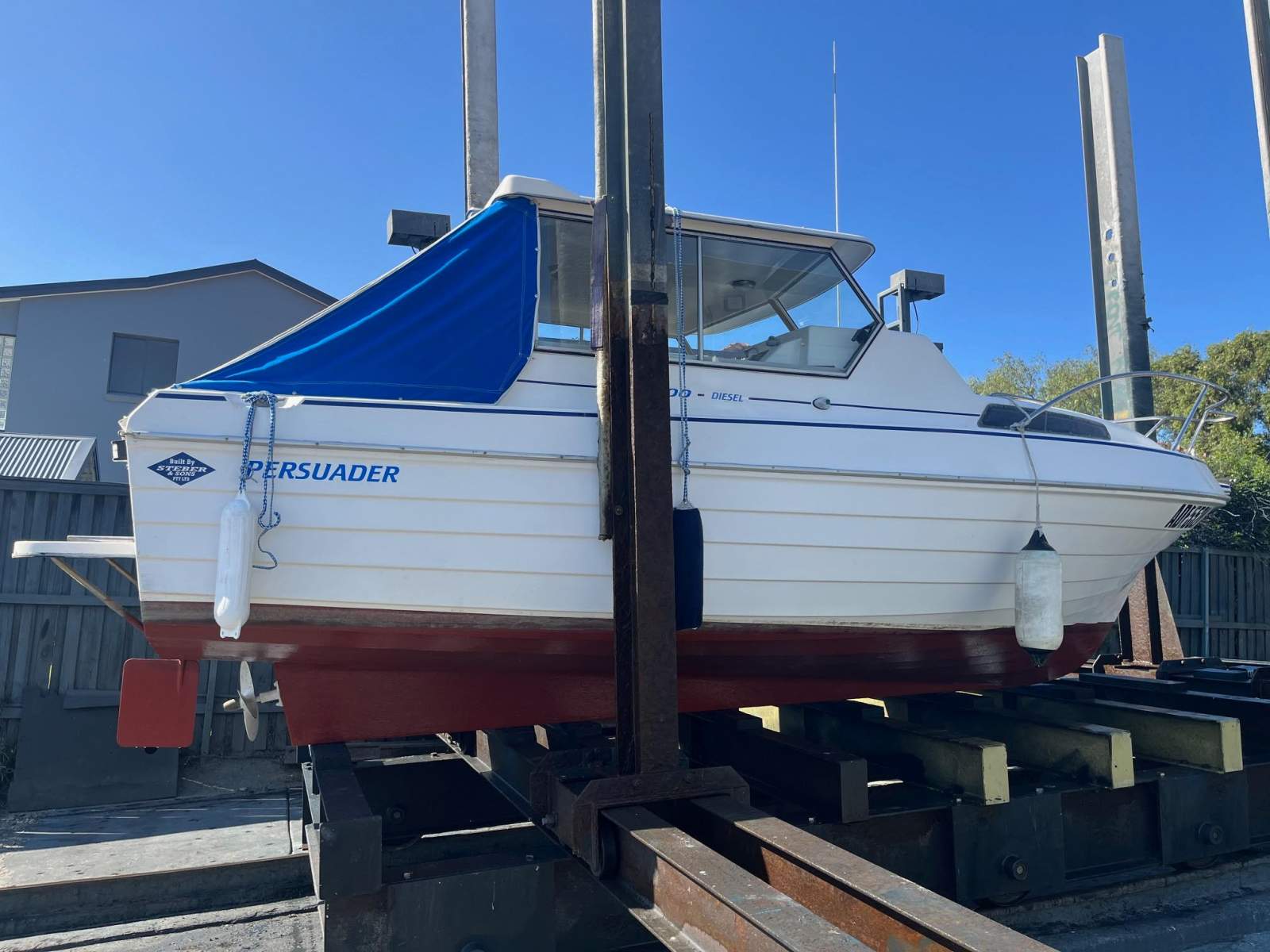 Steber Persuader 2200 For Sale | Hallett Boat Brokers