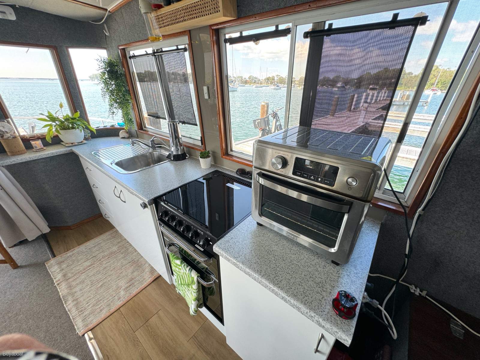 Used Coher 45 Homecruiser Bow Thruster + 15 Foot Quntrex With 30hp ...